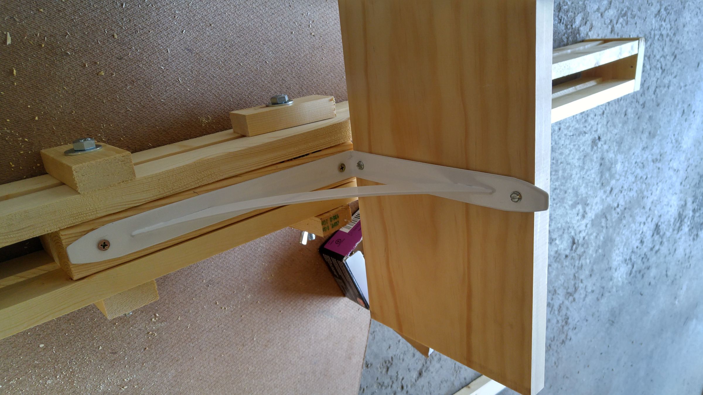 Adjustable Height Monitor Stand : 4 Steps (with Pictures) - Instructables