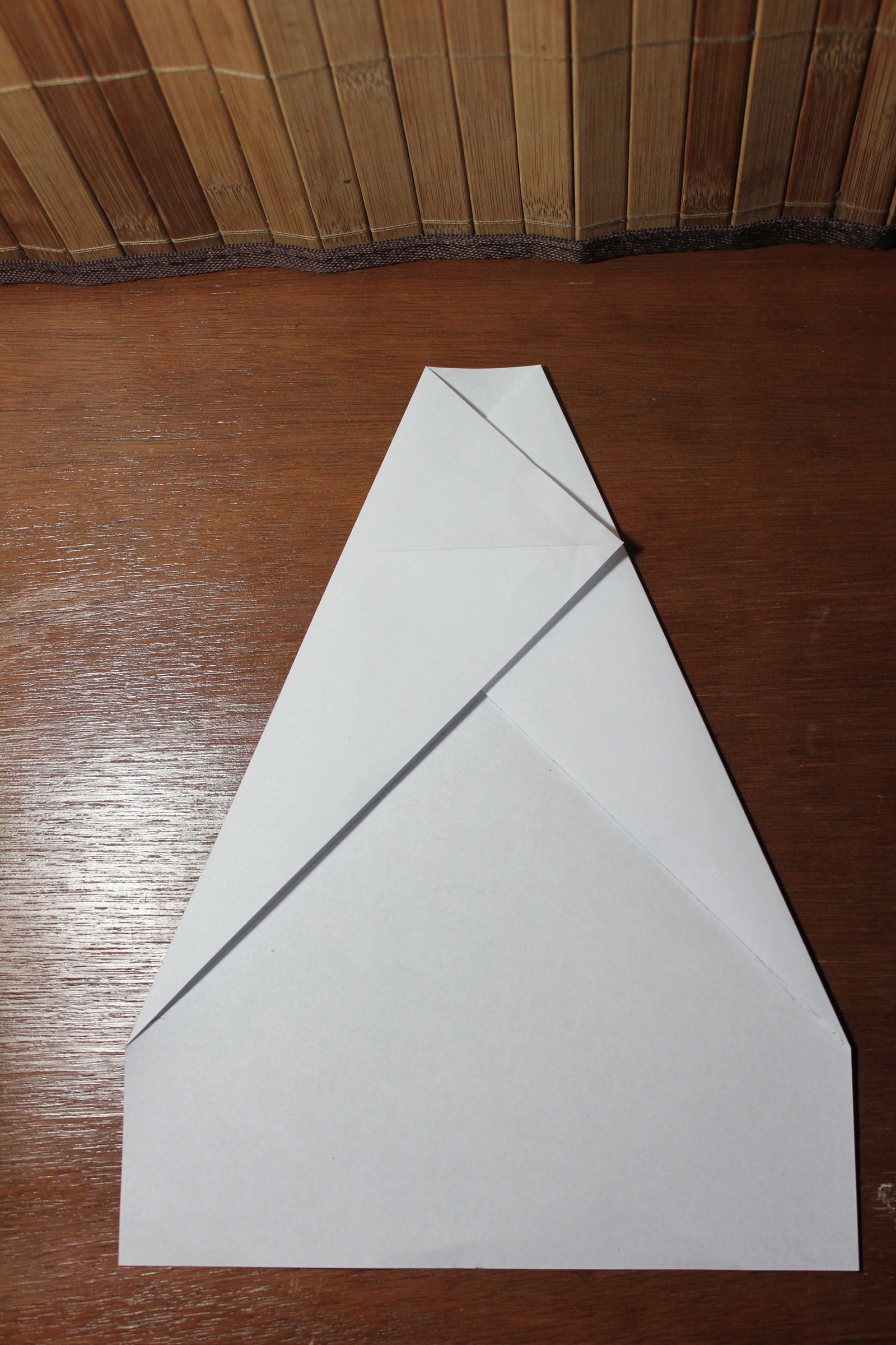 "The Hammer" Paper Airplane : 6 Steps - Instructables