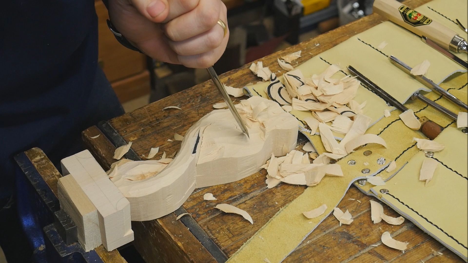 How to Learn Small Sculptural Carving : 8 Steps (with Pictures ...