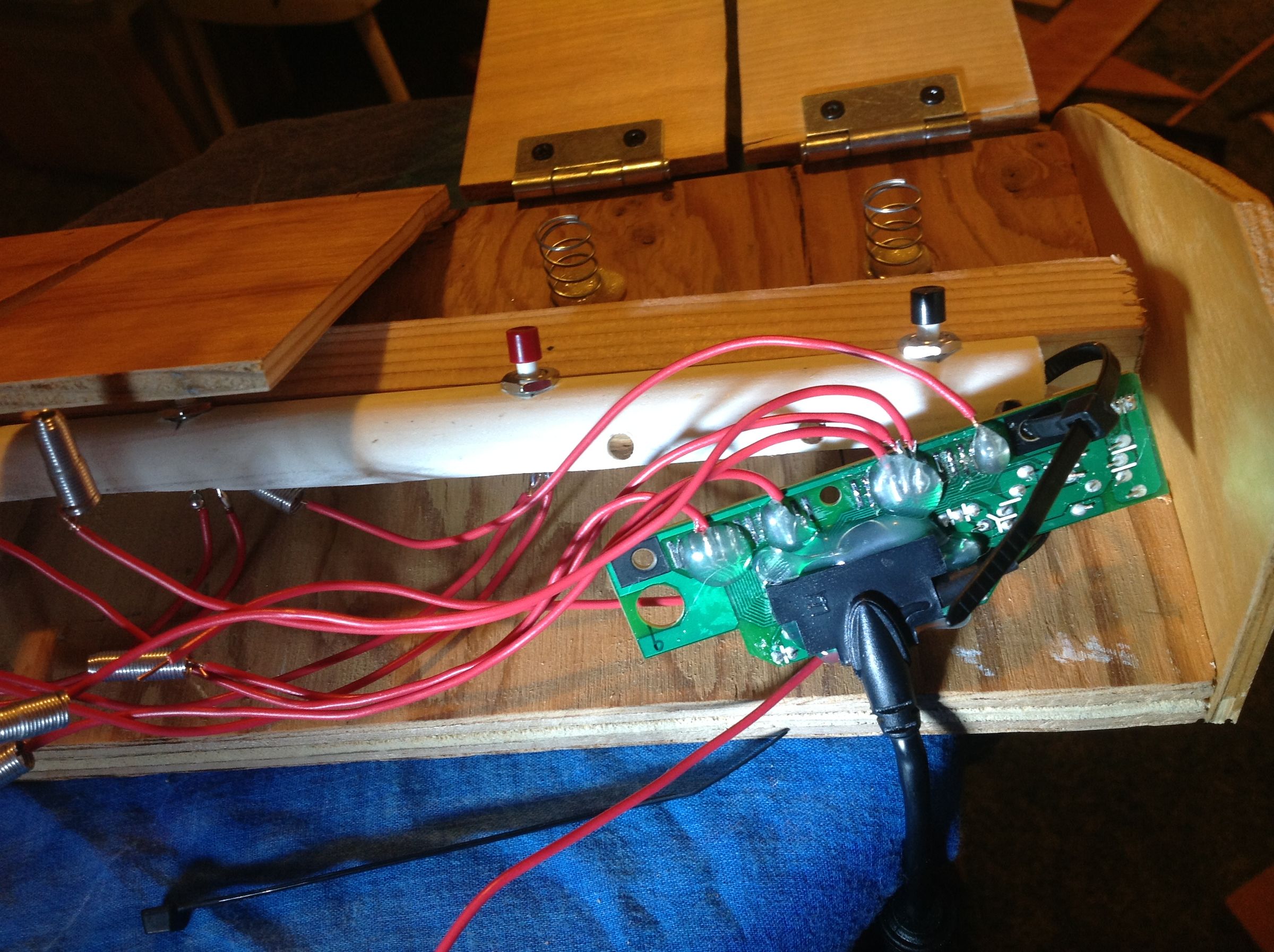 DIY USB Pedal Board for Live Looping : 5 Steps (with Pictures ...