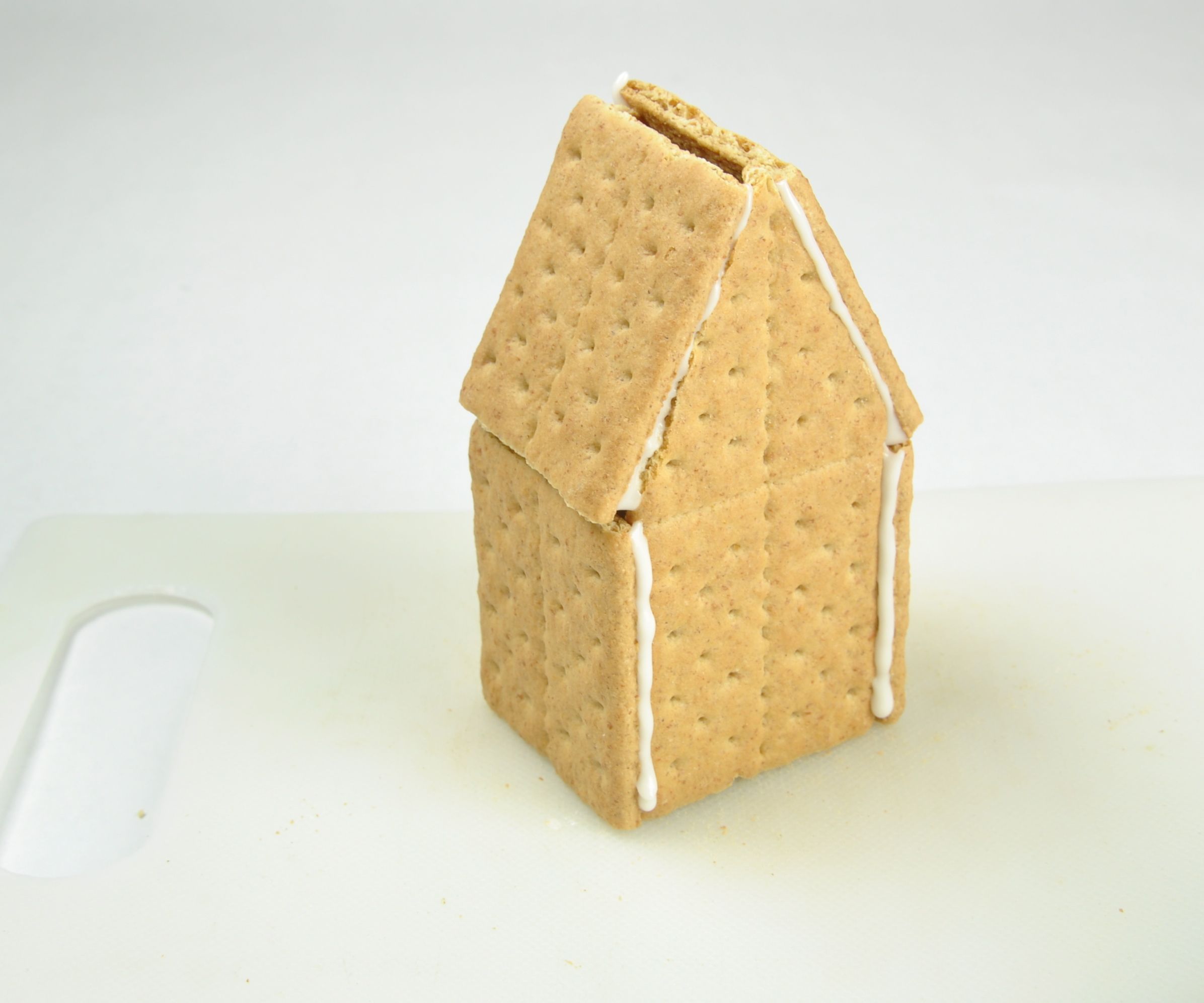 Graham Cracker "Gingerbread" House for Kids : 6 Steps (with Pictures ...