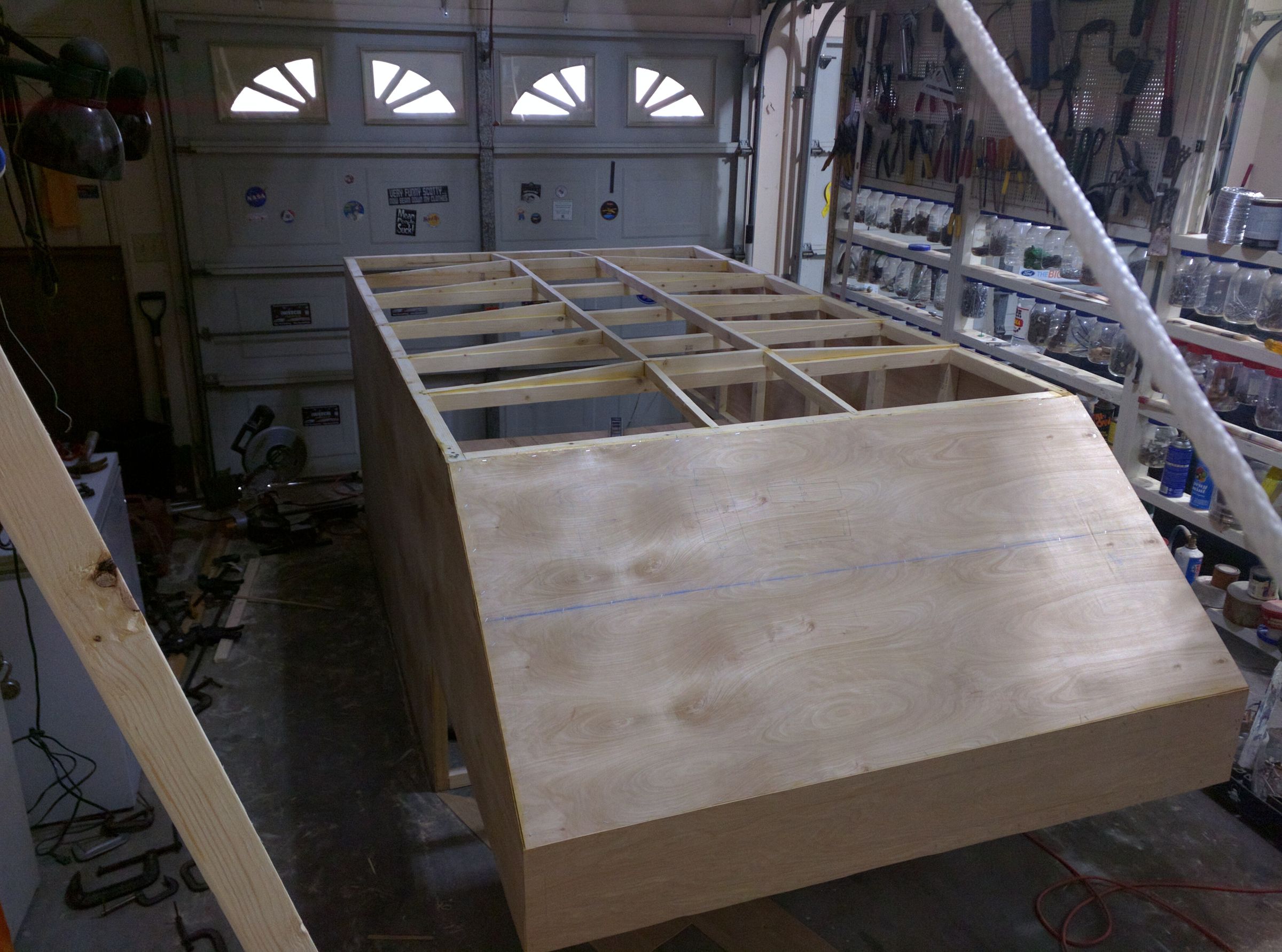 Cab-over Camper for Pickup : 8 Steps - Instructables