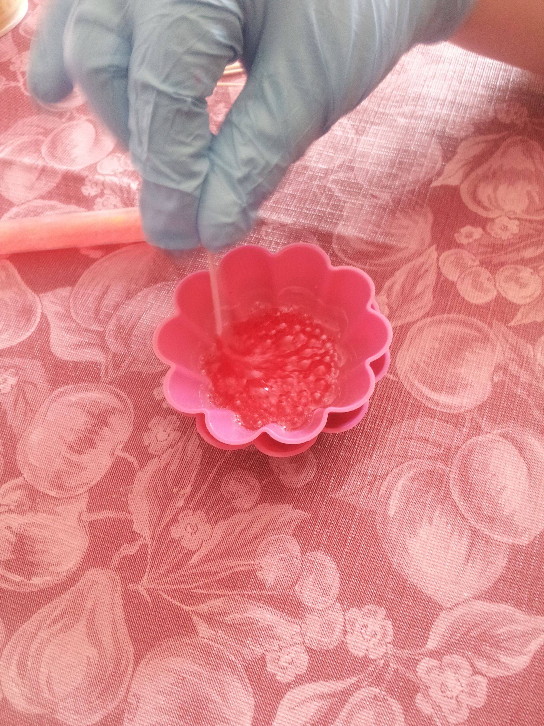 Edible Glass in 30 Seconds : 4 Steps (with Pictures) - Instructables