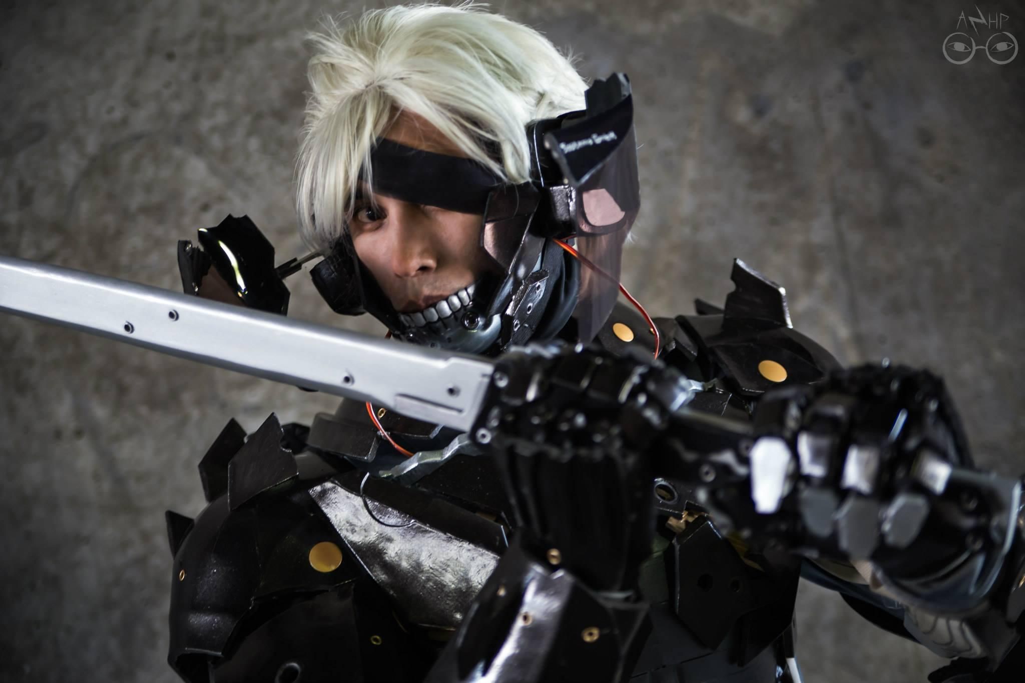 Raiden (Cyborg Ninja) W/ Motorized Face Shield From Metal Gear : 9 ...