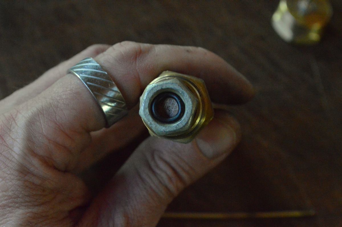 Simple Fire Piston : 9 Steps (with Pictures) - Instructables