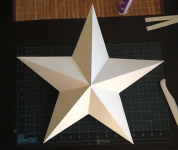 Paper Gold Star Tree Topper : 7 Steps (with Pictures) - Instructables