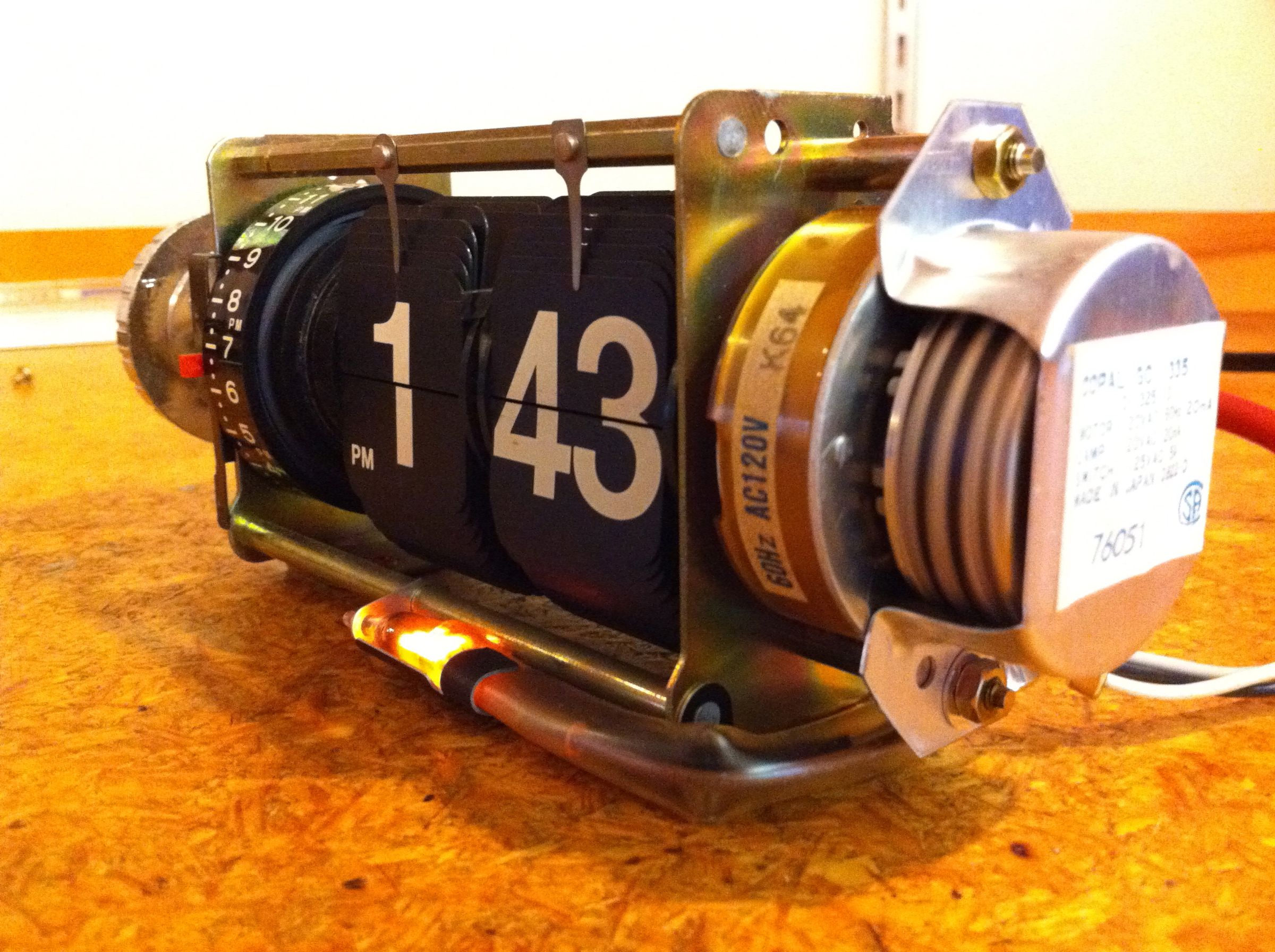 Cool Exposed Retro Flip Clock : 7 Steps (with Pictures) - Instructables