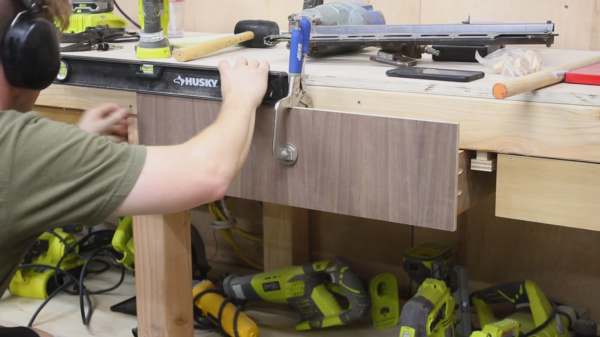 $100 10ft Work Bench/Surface With Storage : 12 Steps (with Pictures ...