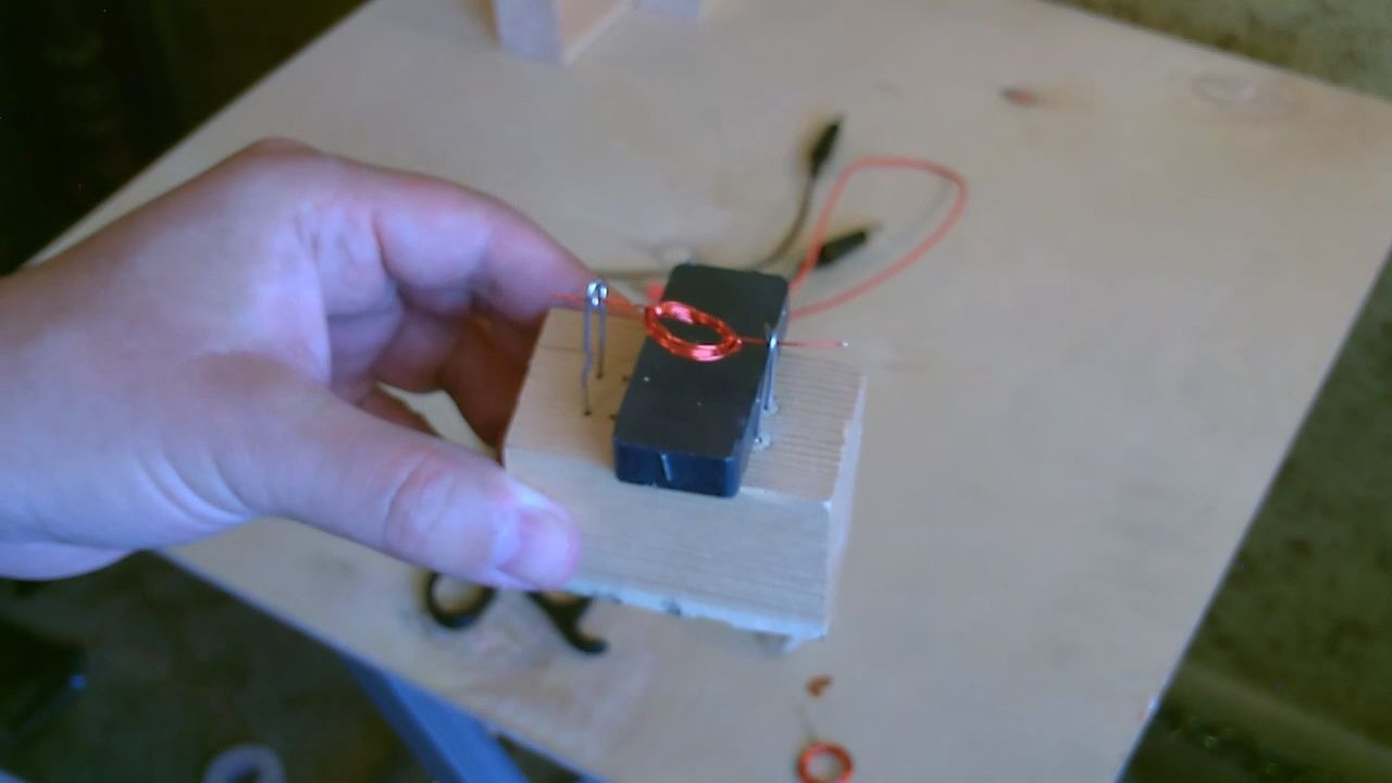 Homemade DC Motor! - How to Make a Simple DC Motor! - Simple DIY ...