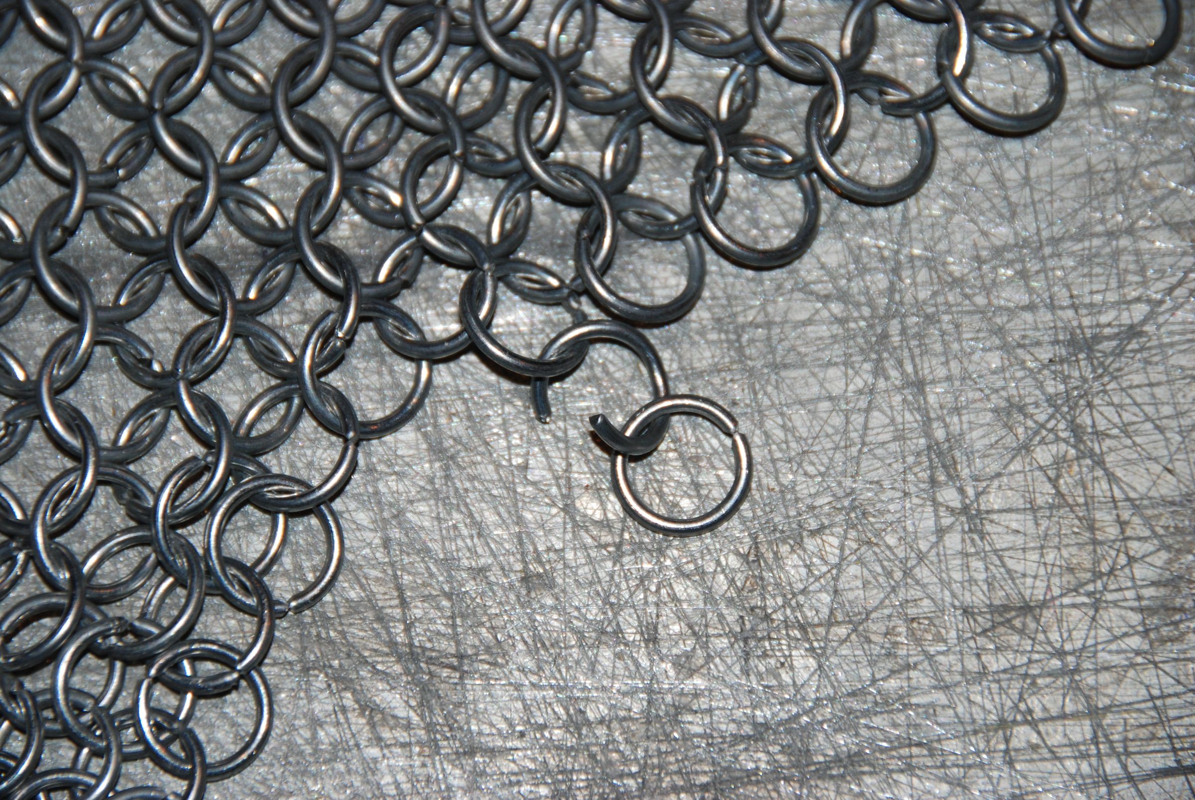 A Faster Way of Making Chainmail : 5 Steps (with Pictures) - Instructables
