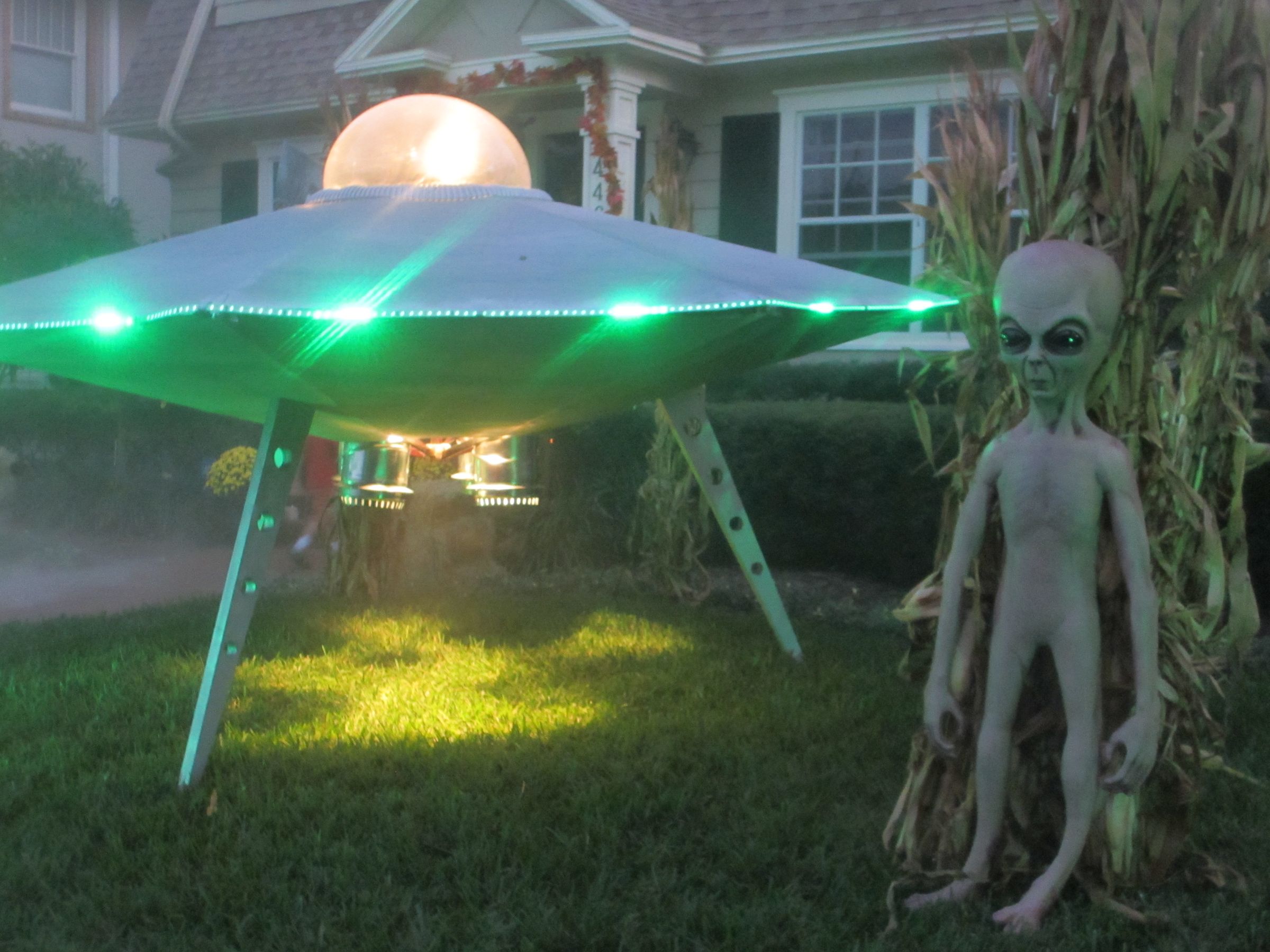 UFO Invasion at Area 51- 2.0 : 16 Steps (with Pictures) - Instructables