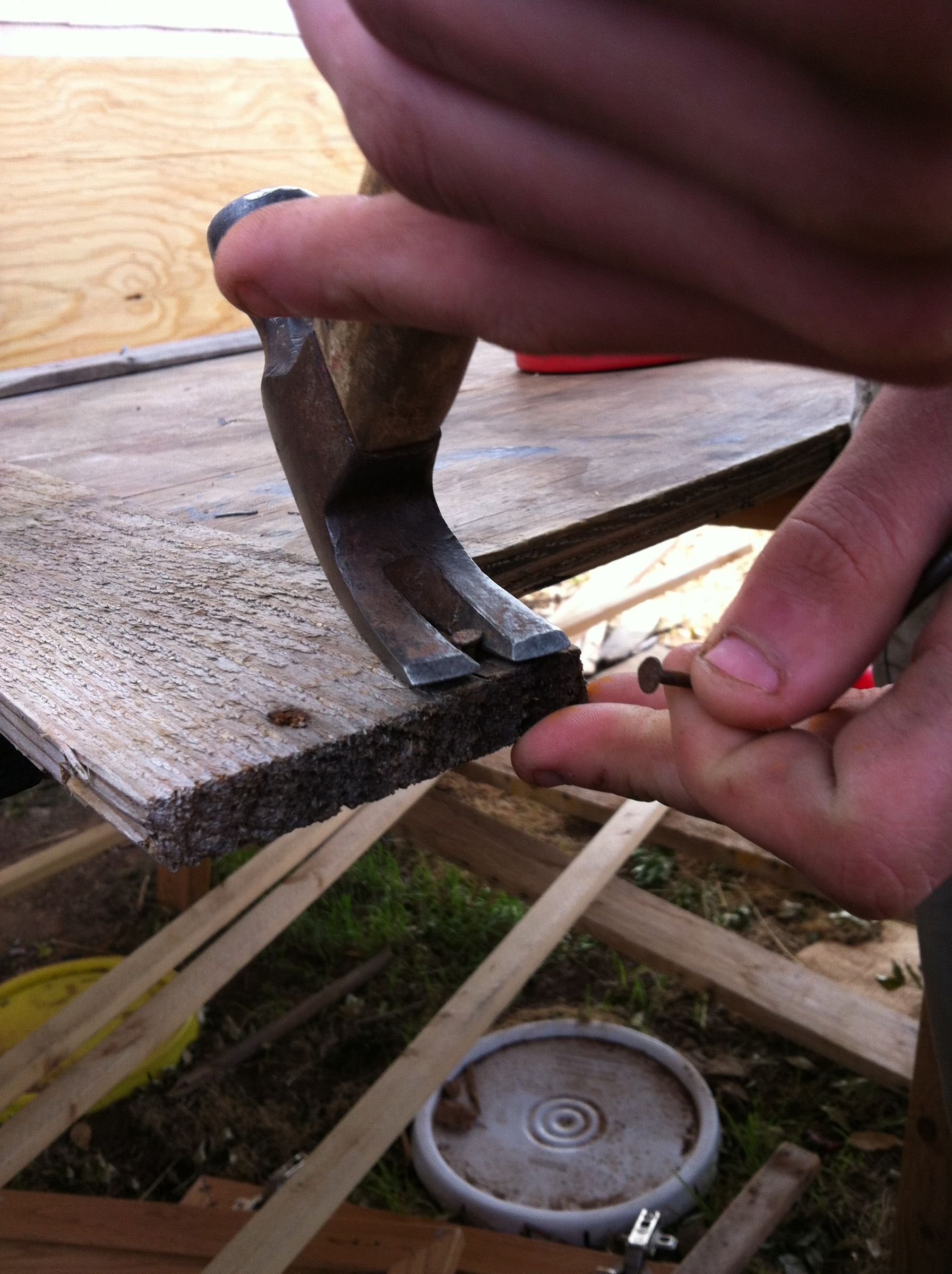 How to Denail a Cut Pallet : 4 Steps (with Pictures) - Instructables