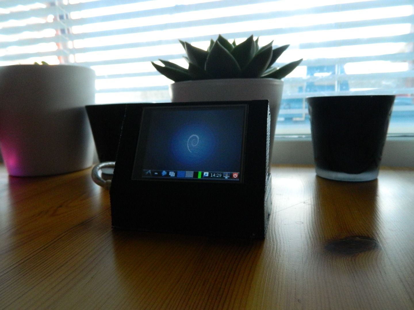 Touchscreen Internet Radio, Raspberry : 8 Steps (with Pictures ...