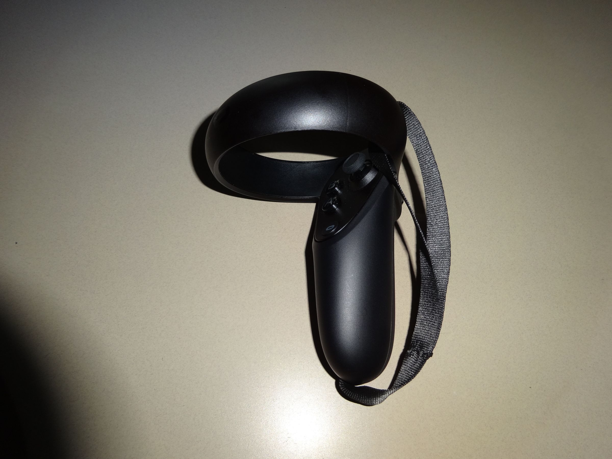 Oculus Controller Custom Strap Grip : 6 Steps - Instructables