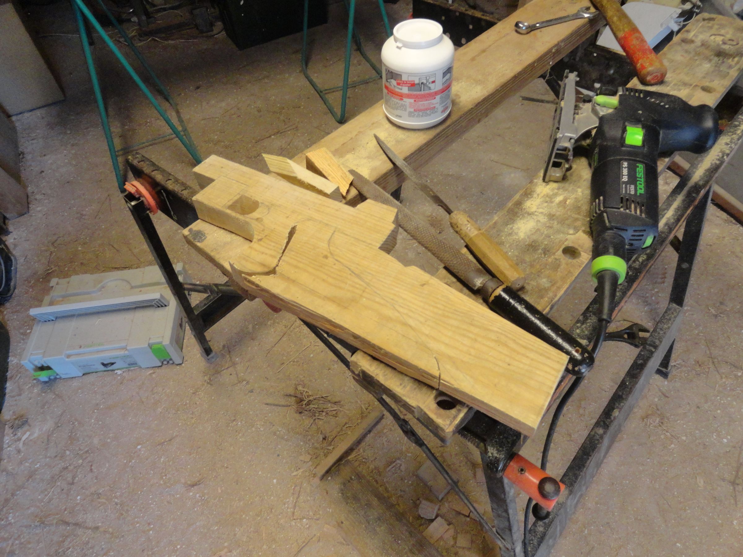 Wood Tommy Gun Replica : 25 Steps - Instructables