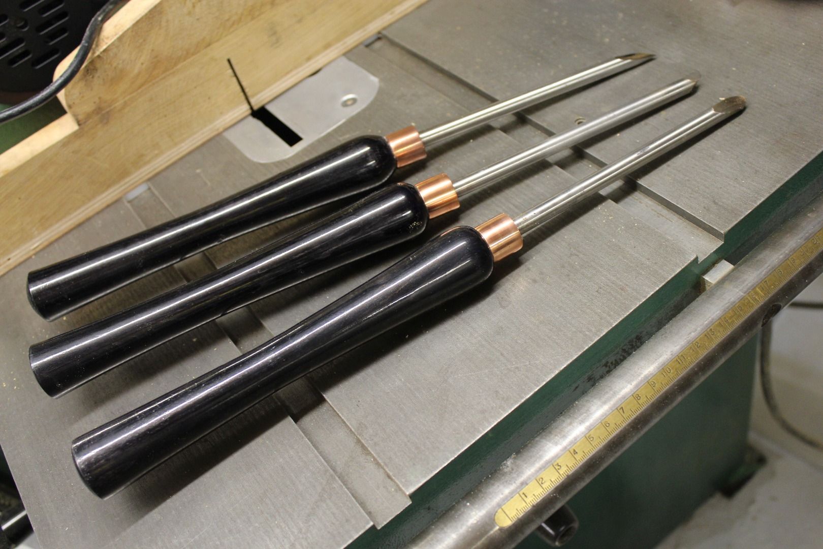 Turning Wood Turning Tools : 5 Steps (with Pictures) - Instructables
