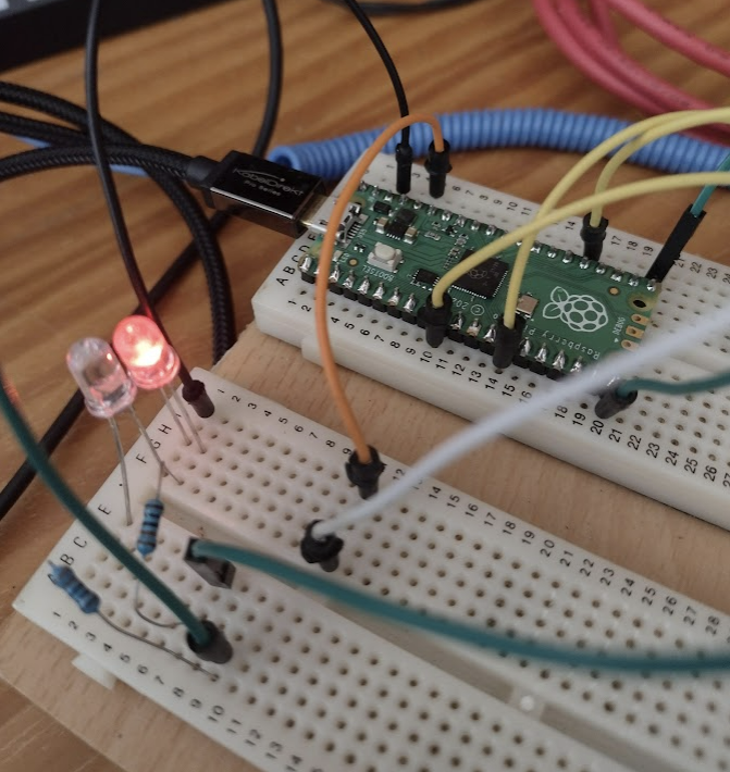 DIY Macro Keyboard Using a Raspberry PI Pico : 4 Steps - Instructables