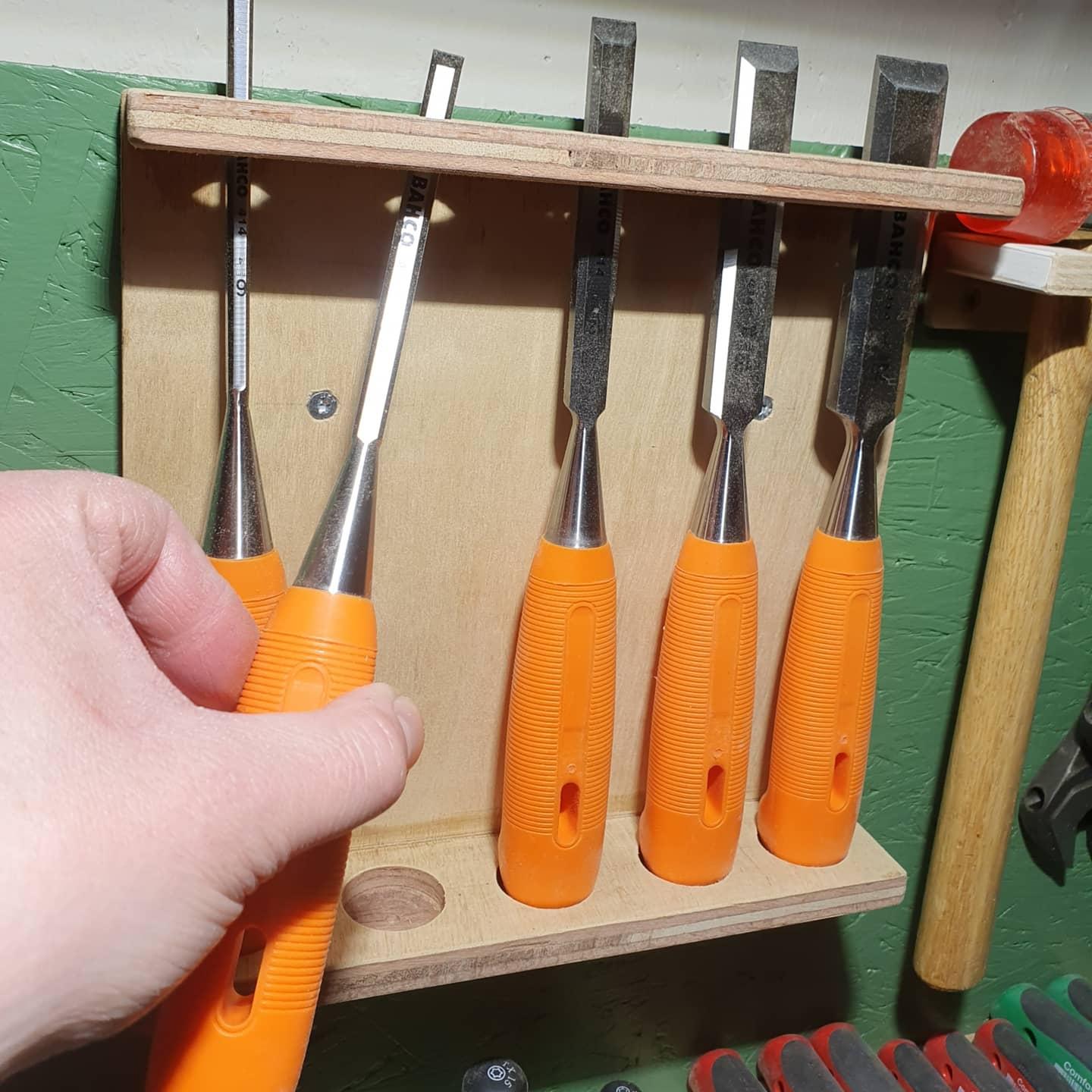 The Chisel Storage Rack : 5 Steps (with Pictures) - Instructables
