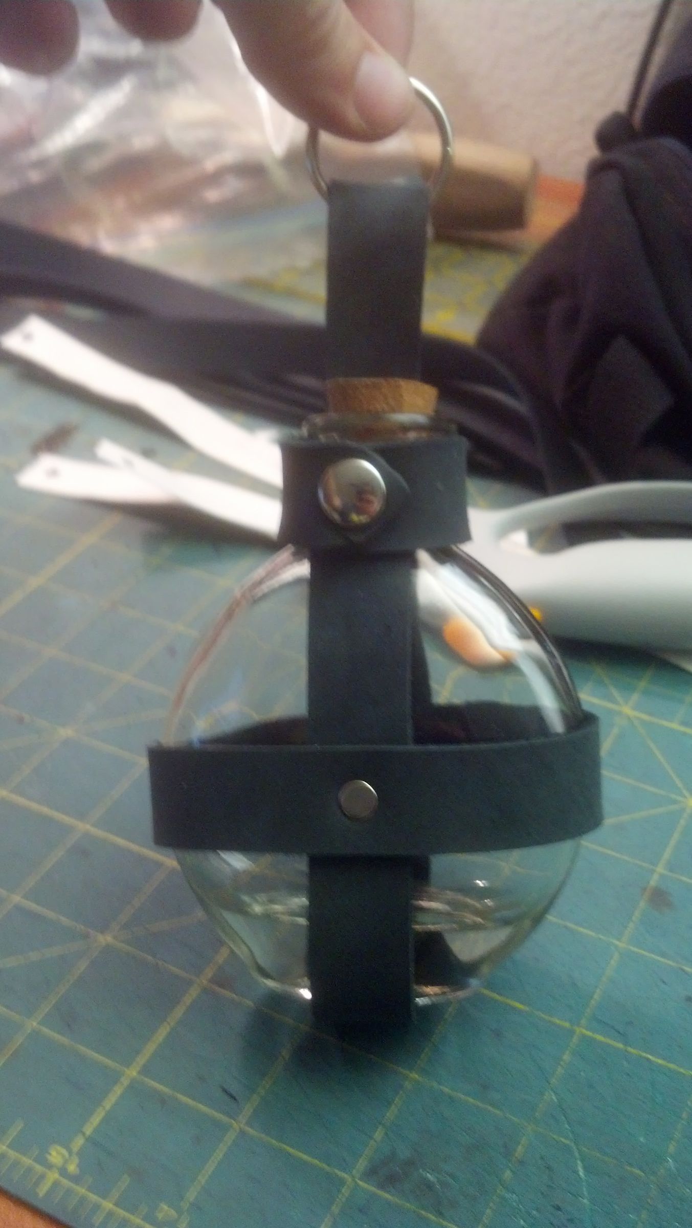 Leather Potion Bottle Holder : 6 Steps (with Pictures) - Instructables
