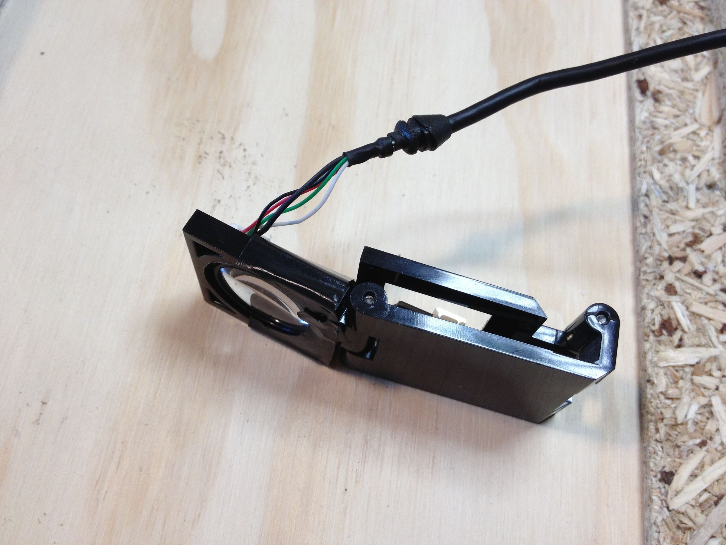 How to Make a Webcam Usable for Close-ups. : 5 Steps - Instructables
