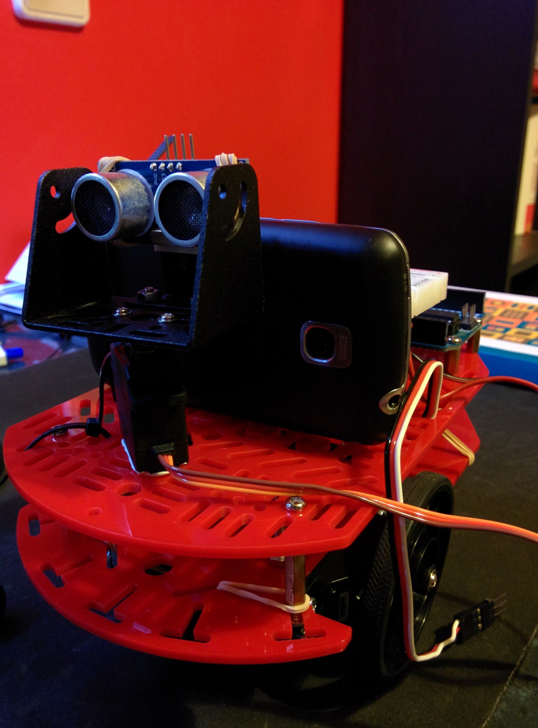 Light Seeking and Obstacle Avoiding Robot : 9 Steps (with Pictures) - Instructables