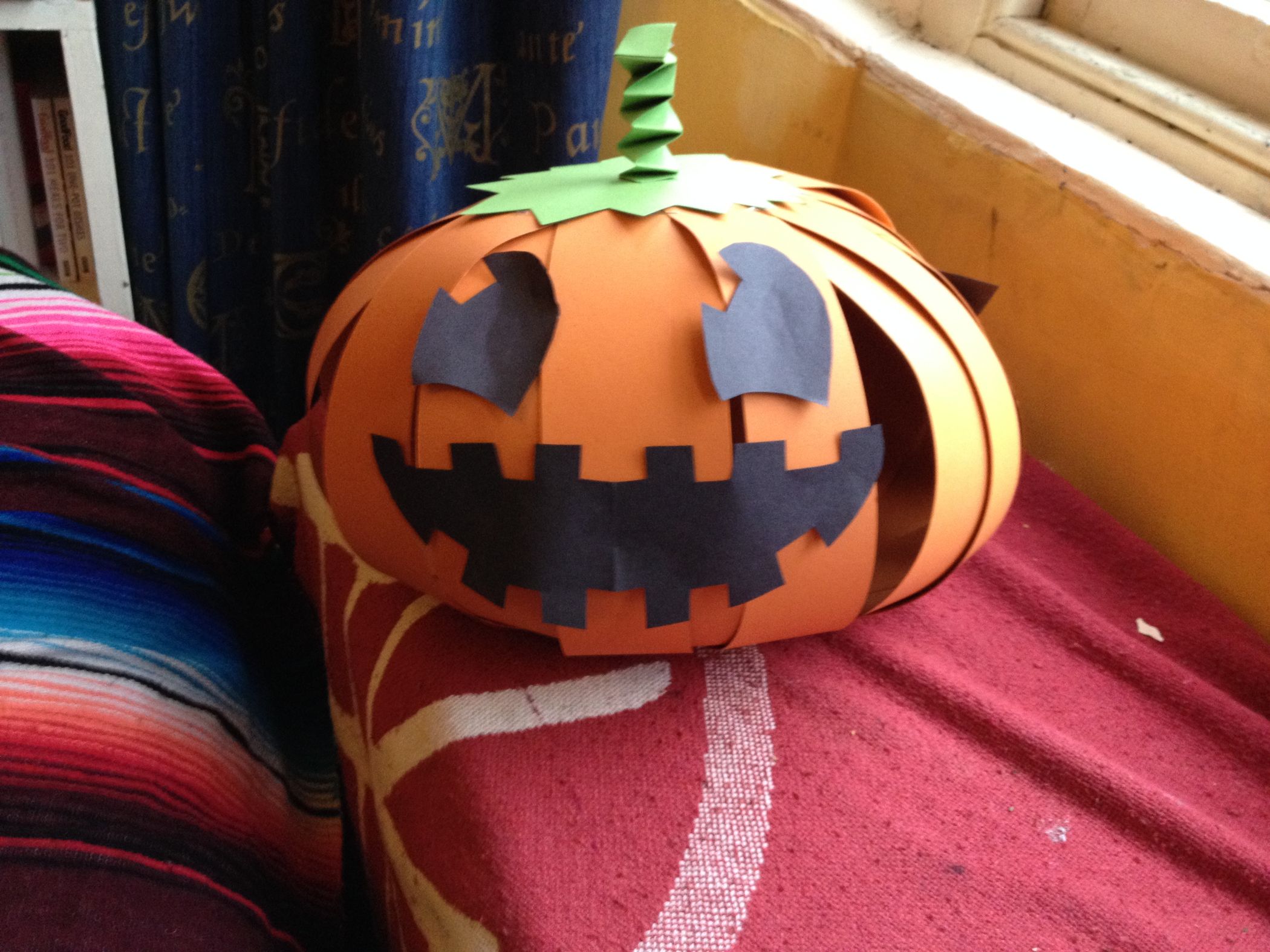 Simple Paper Pumpkin Decoration : 7 Steps (with Pictures) - Instructables