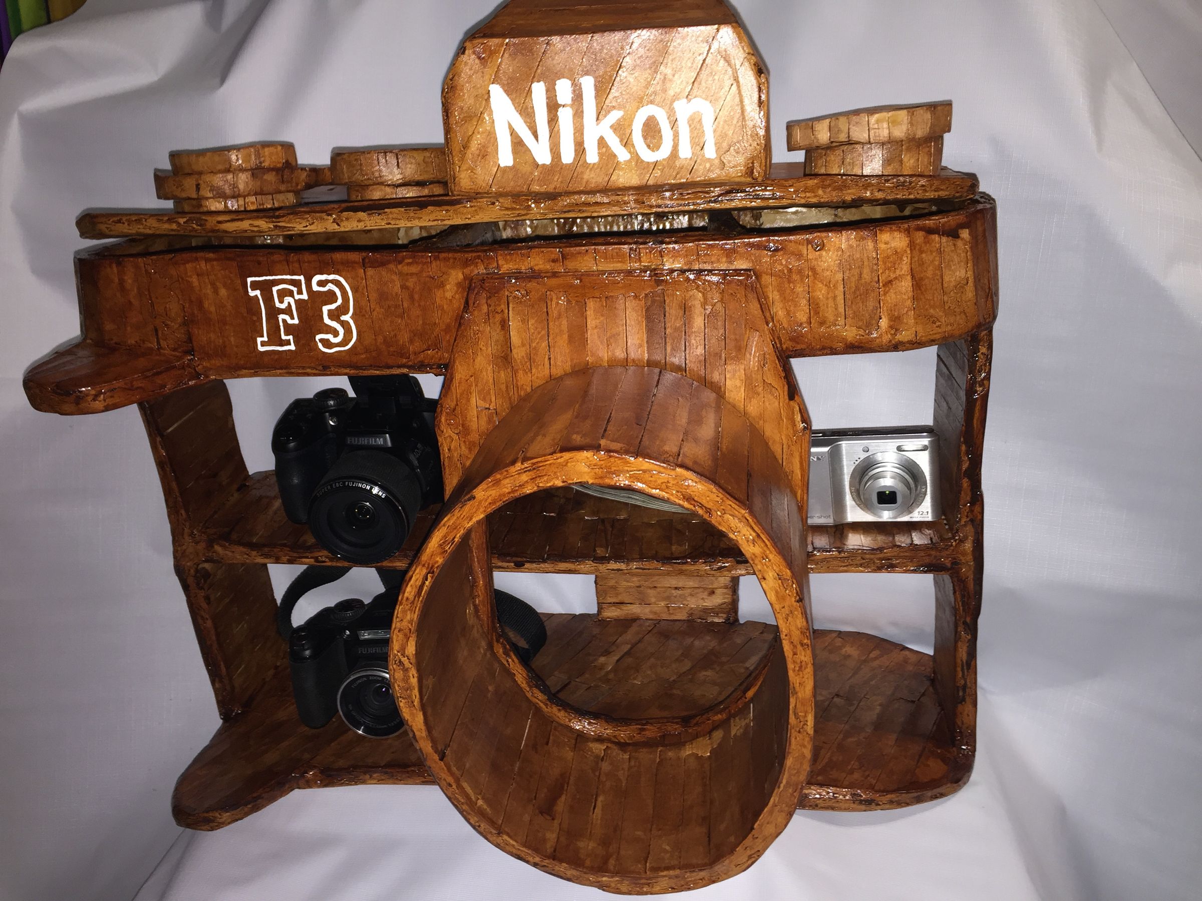 Camera Display Camera Shelf : 5 Steps (with Pictures) - Instructables