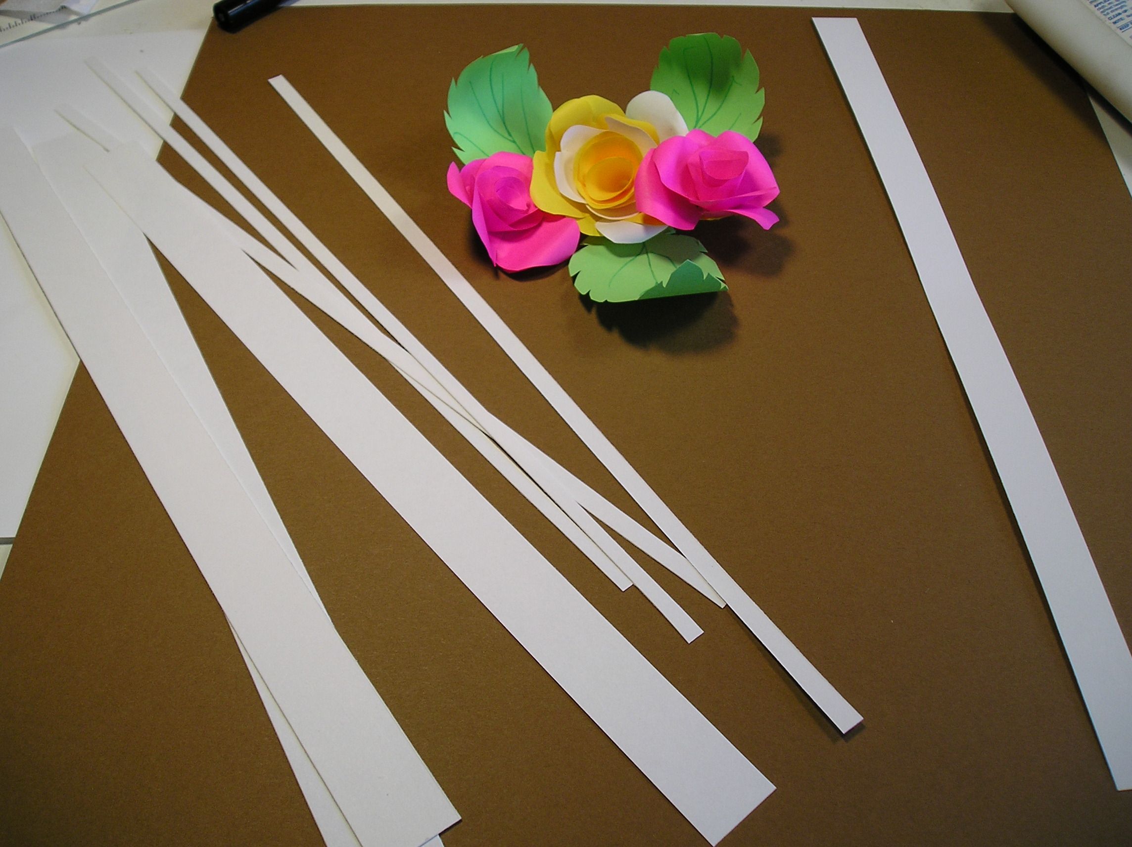 How to Make "Post It Notes" Roses : 10 Steps - Instructables