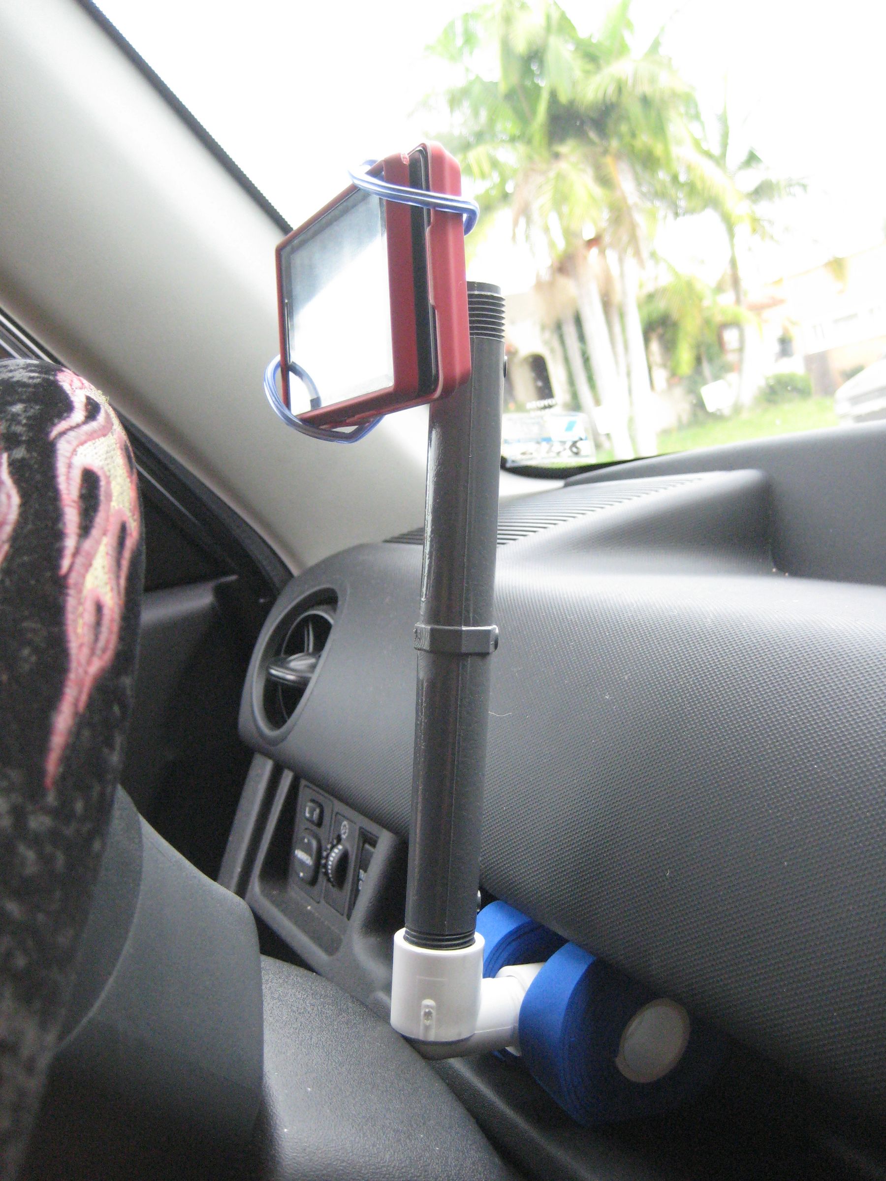 Make a $2 Adjustable Smartphone Car Mount in 10 Minutes : 6 Steps (with ...