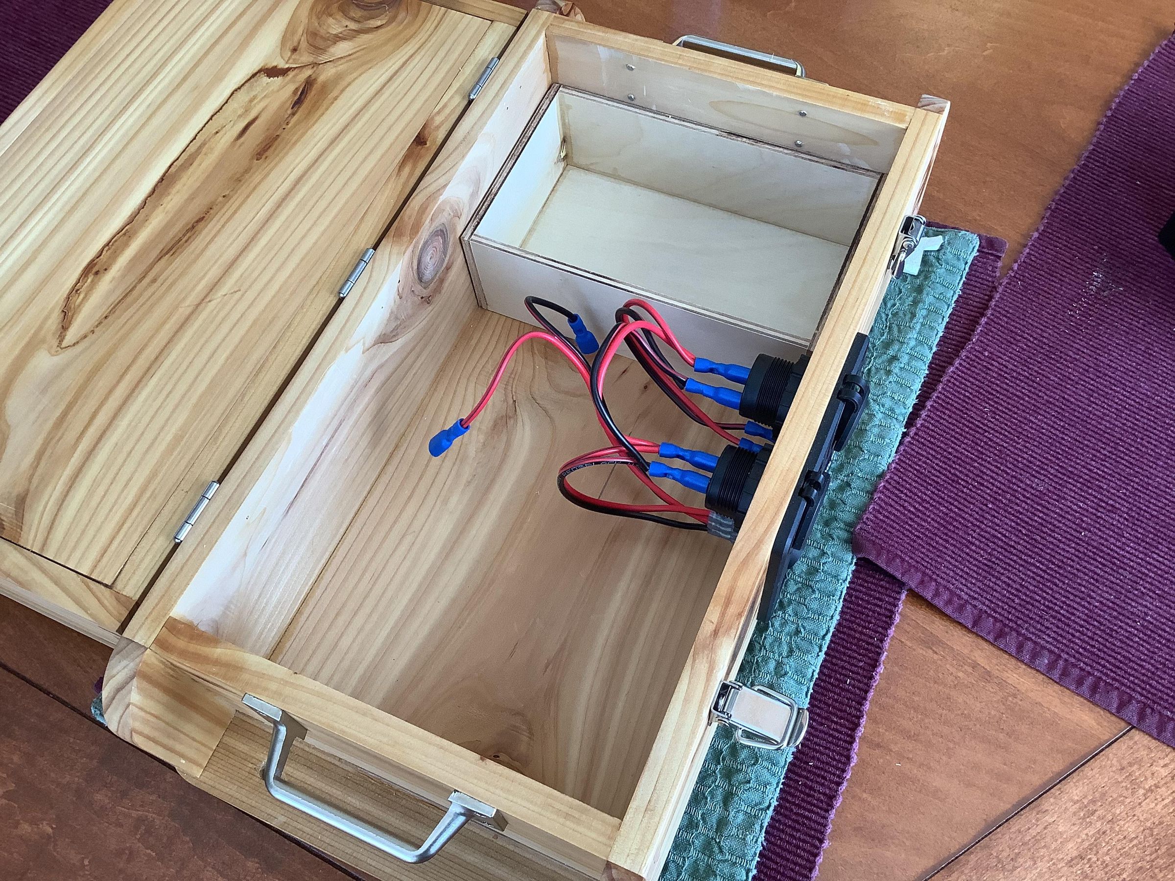 Cedar Power/Tackle Box for Kayak Fishing : 14 Steps (with Pictures ...