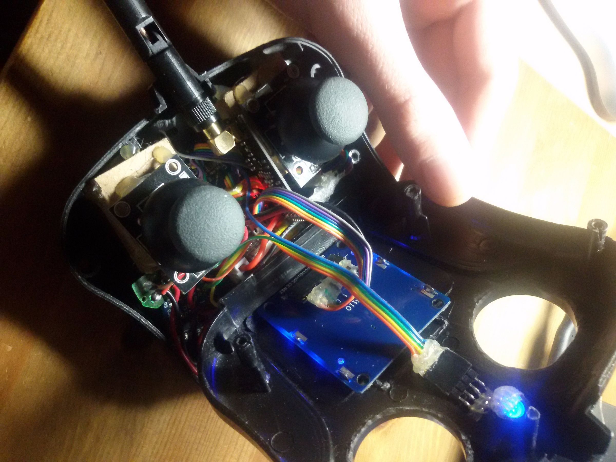 NRF24L01 RC Transmitter : 5 Steps (with Pictures) - Instructables