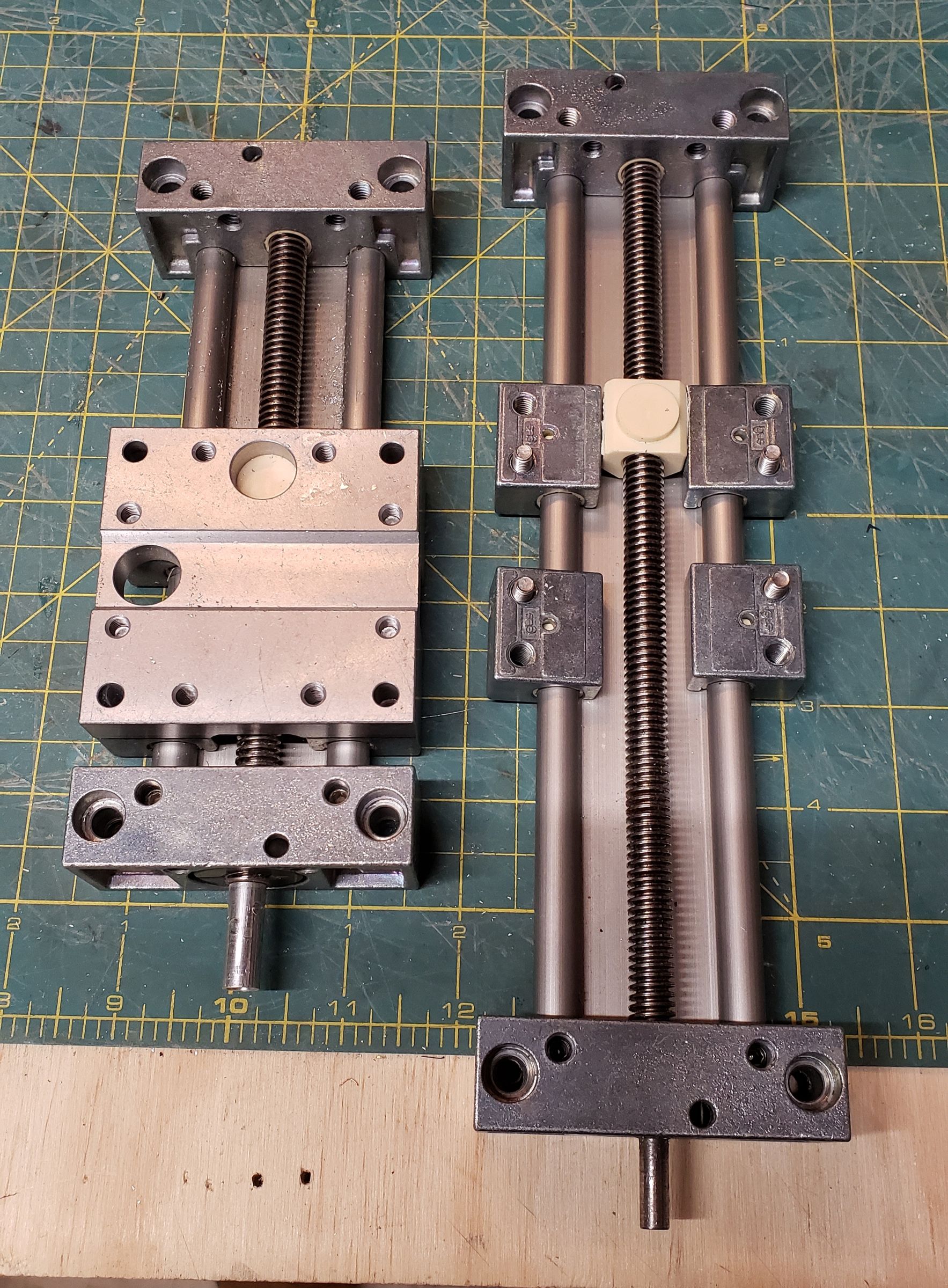 Benchtop Micro Milling Machine : 7 Steps (with Pictures) - Instructables