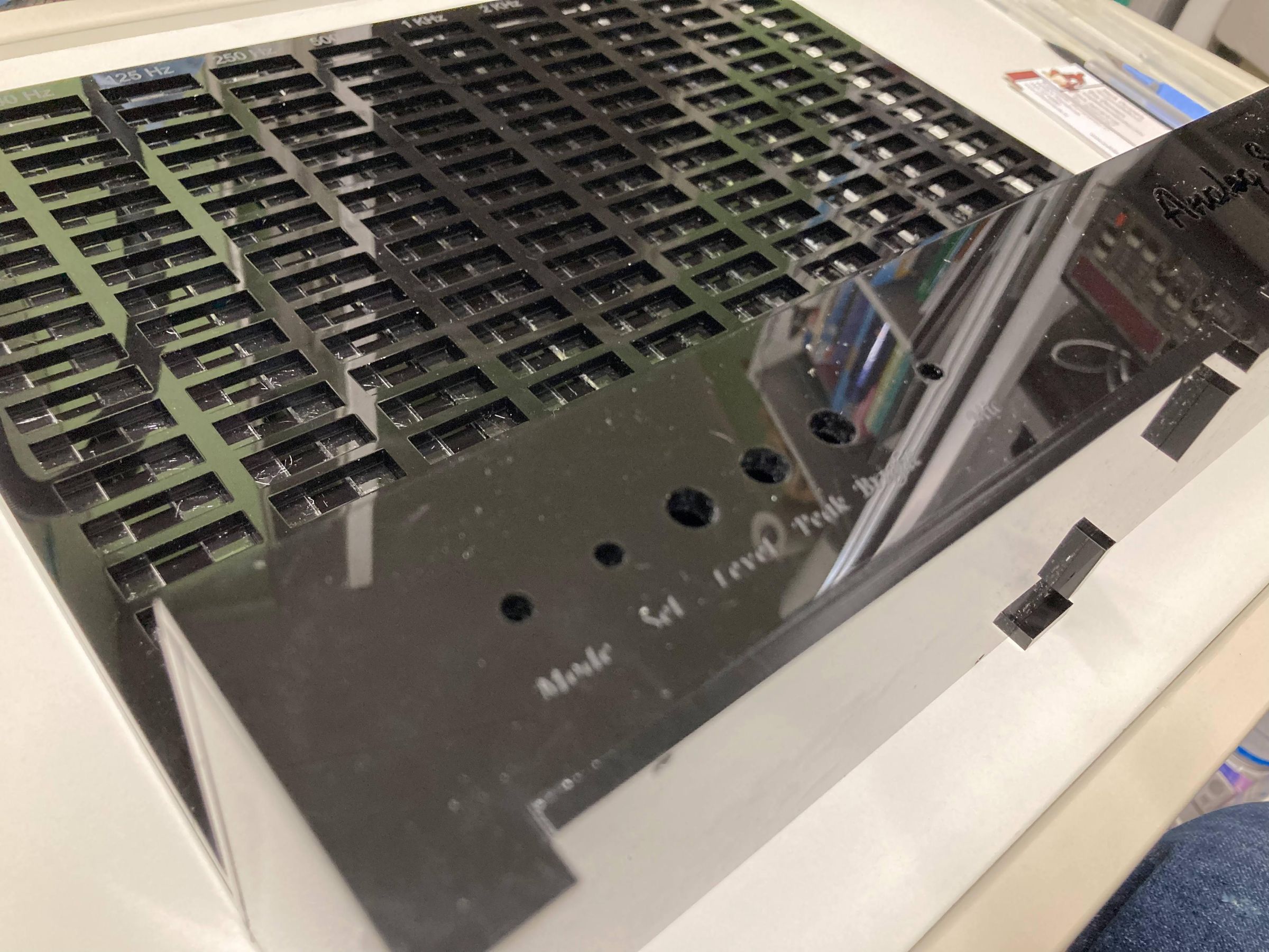 Classic Analog Spectrum Analyzer for Your Desktop : 8 Steps (with ...