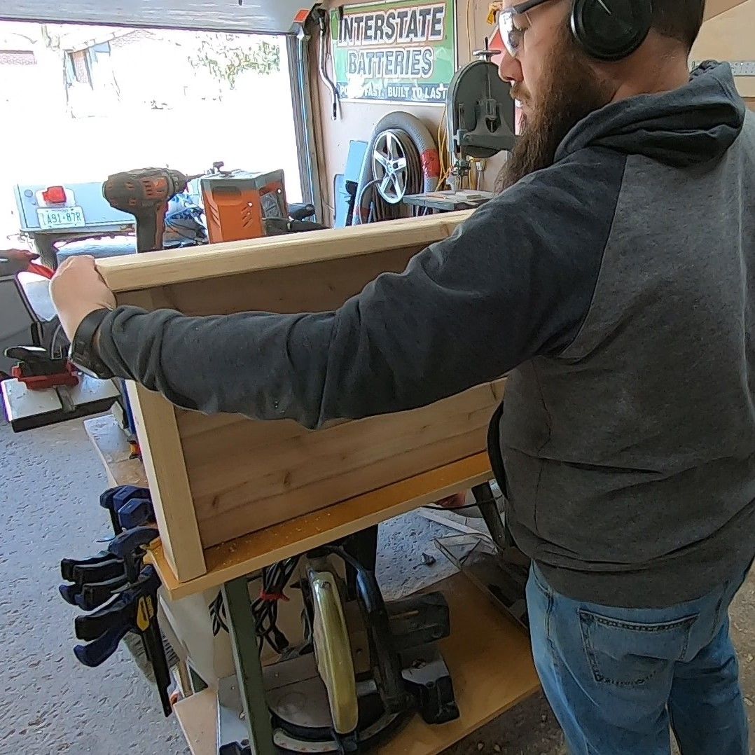 Scrap Wood Mud Kitchen : 22 Steps (with Pictures) - Instructables