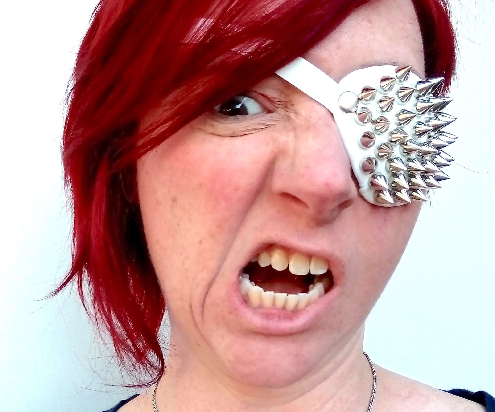 Spiked Eyepatch : 7 Steps (with Pictures) - Instructables