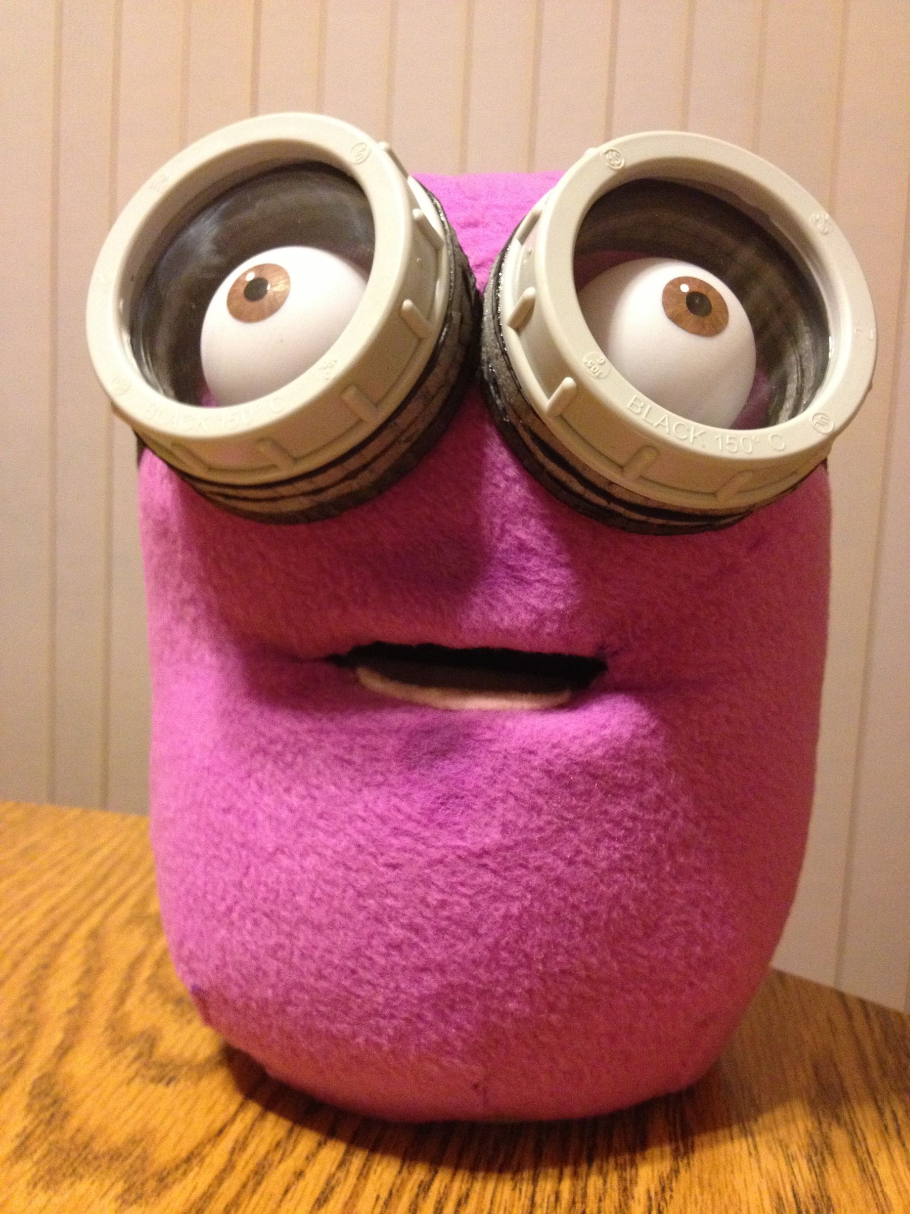 Custom Made Purple Minion Puppet : 14 Steps (with Pictures) - Instructables