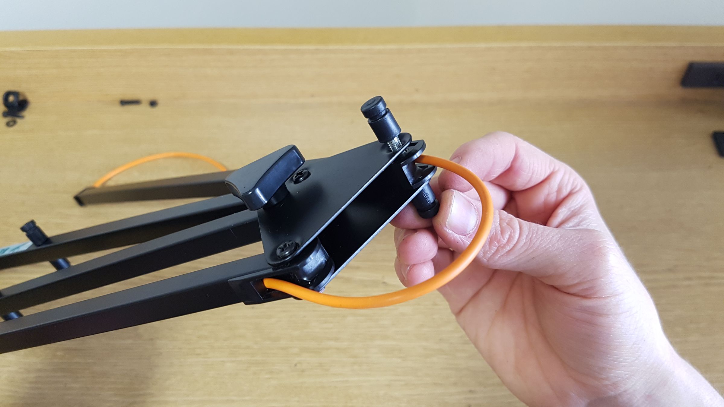 DIY Articulating Arm Mount for Phone or Camera : 9 Steps (with Pictures ...