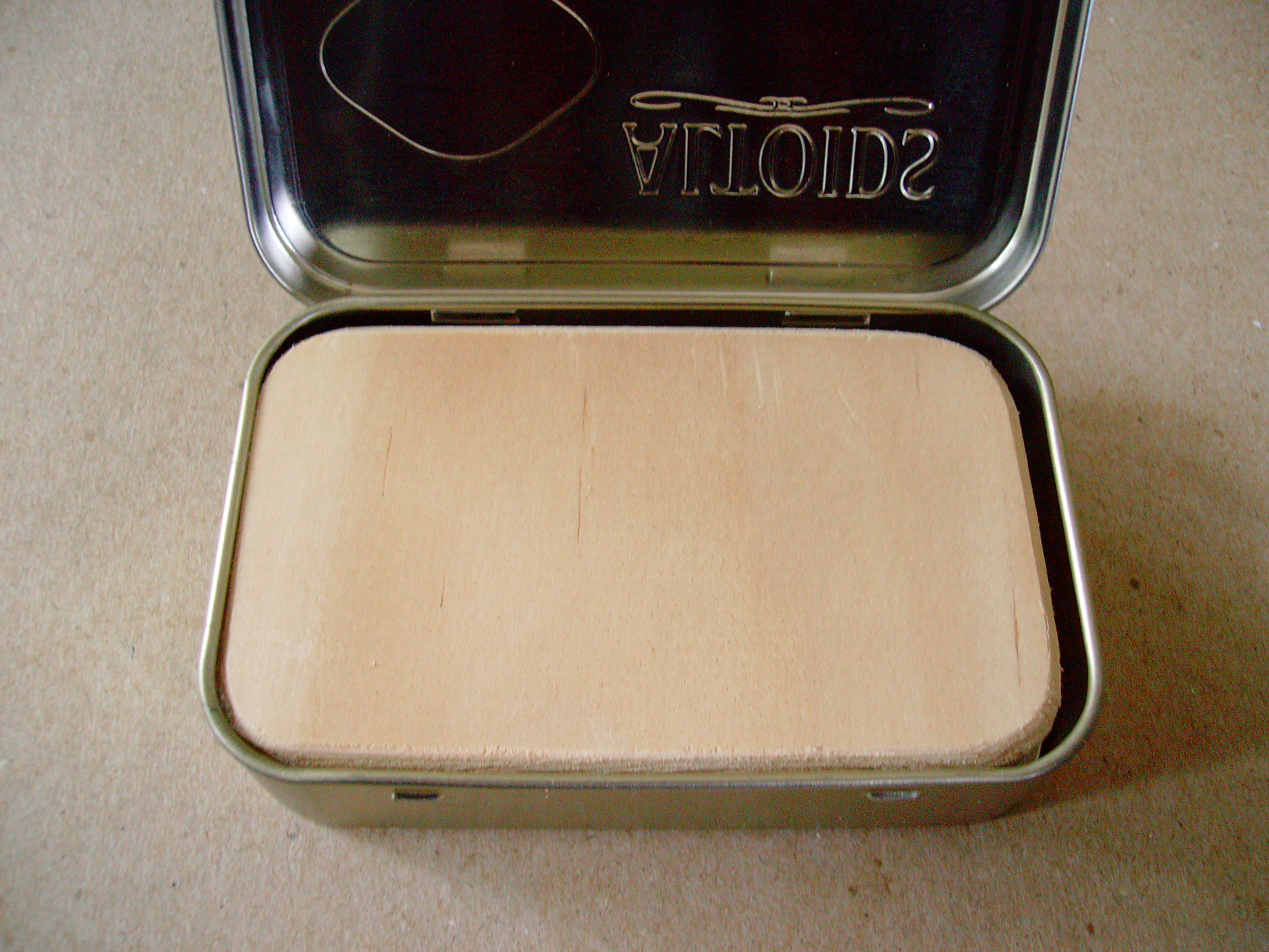 Arduino and Battery Pack in Altoids Tins : 17 Steps - Instructables