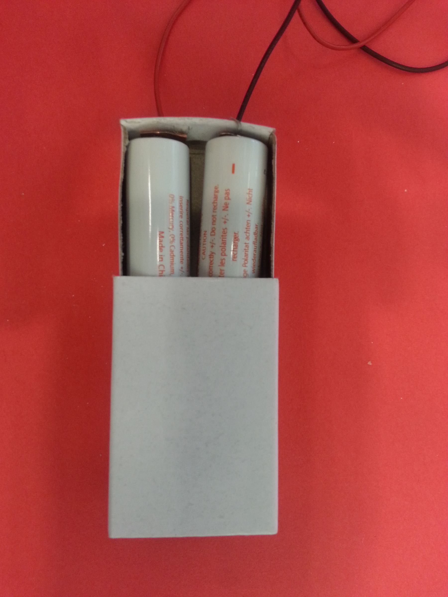 DIY AA Battery Holder : 3 Steps (with Pictures) - Instructables