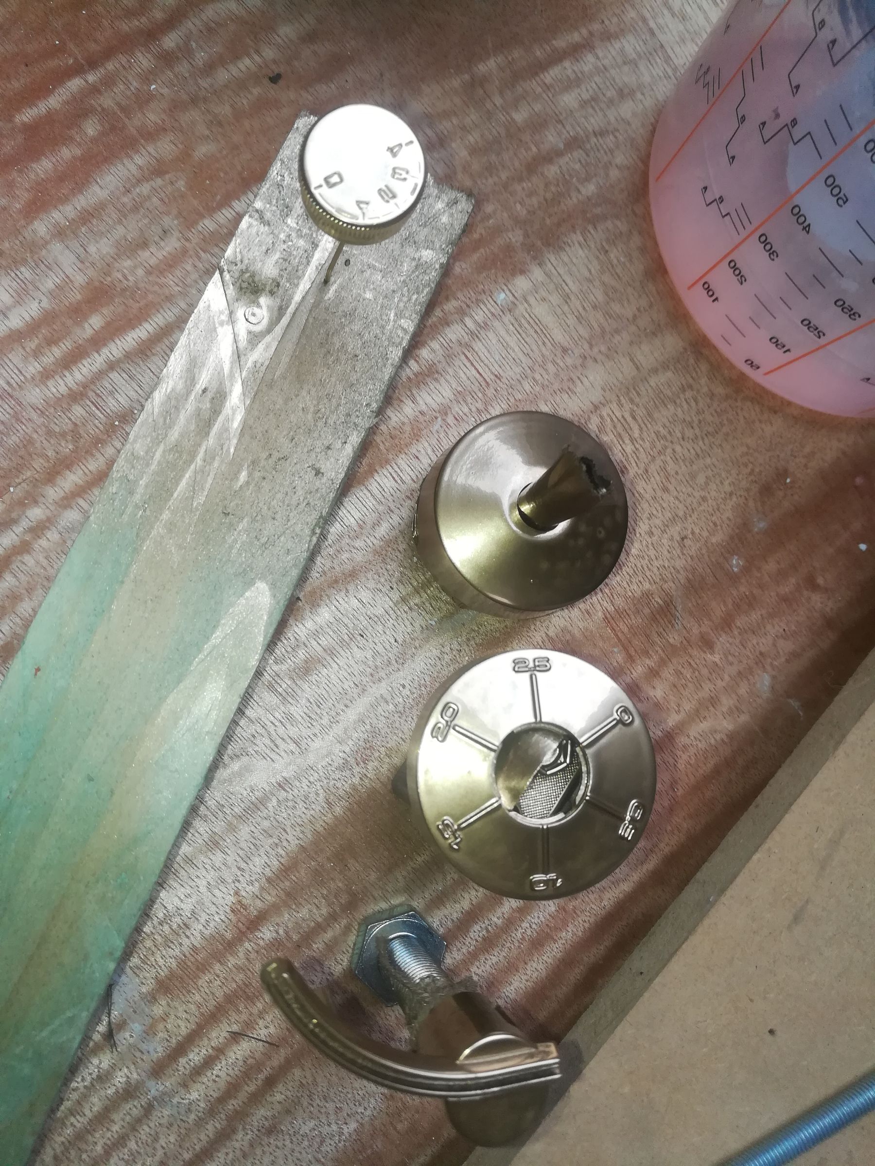 Restore an Old Record Player : 17 Steps (with Pictures) - Instructables