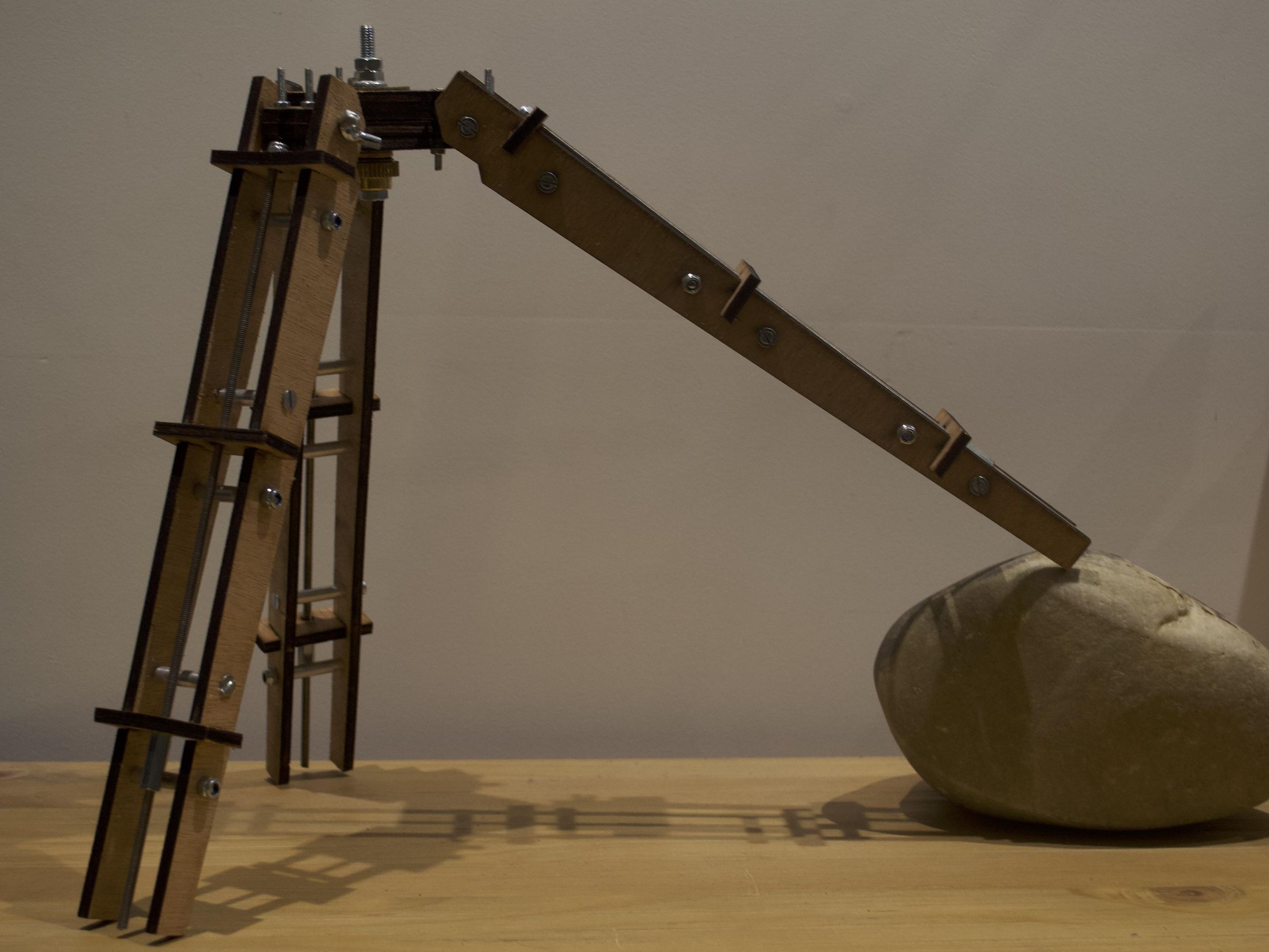 Tripod Multi-purpose & Low Tech : 14 Steps (with Pictures) - Instructables