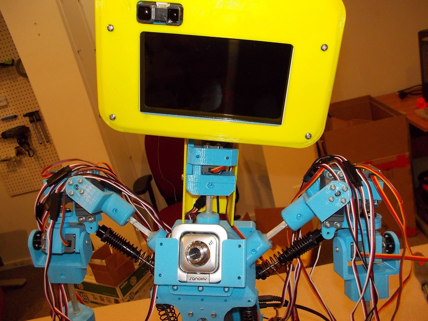 ASPIR: Full-Size 3D-Printed Humanoid Robot : 80 Steps (with Pictures ...