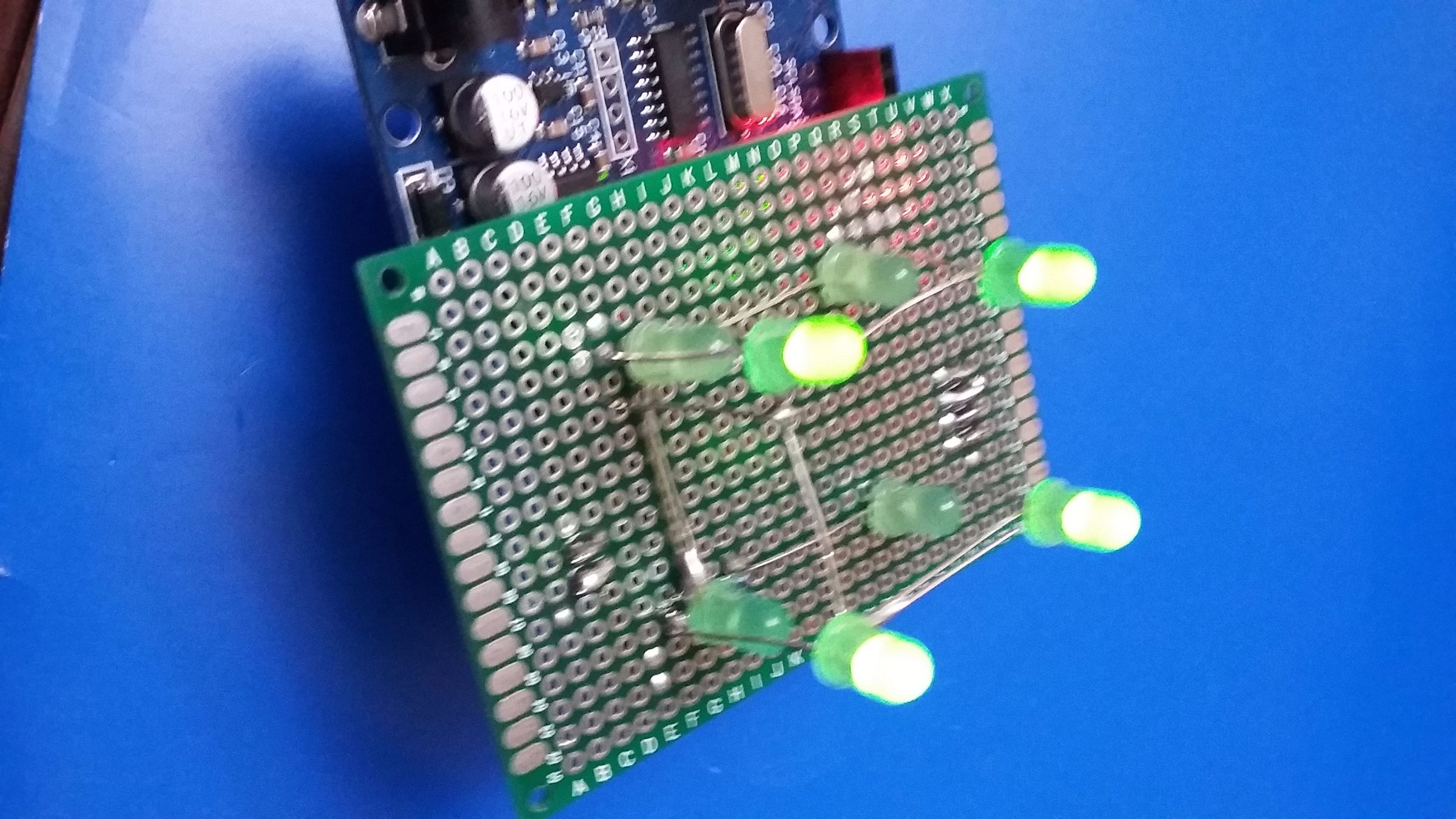 A Simple LED Cube 2X2X2 : 4 Steps (with Pictures) - Instructables