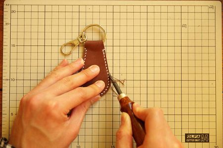 How to Make Key-ring Tags : 9 Steps (with Pictures) - Instructables