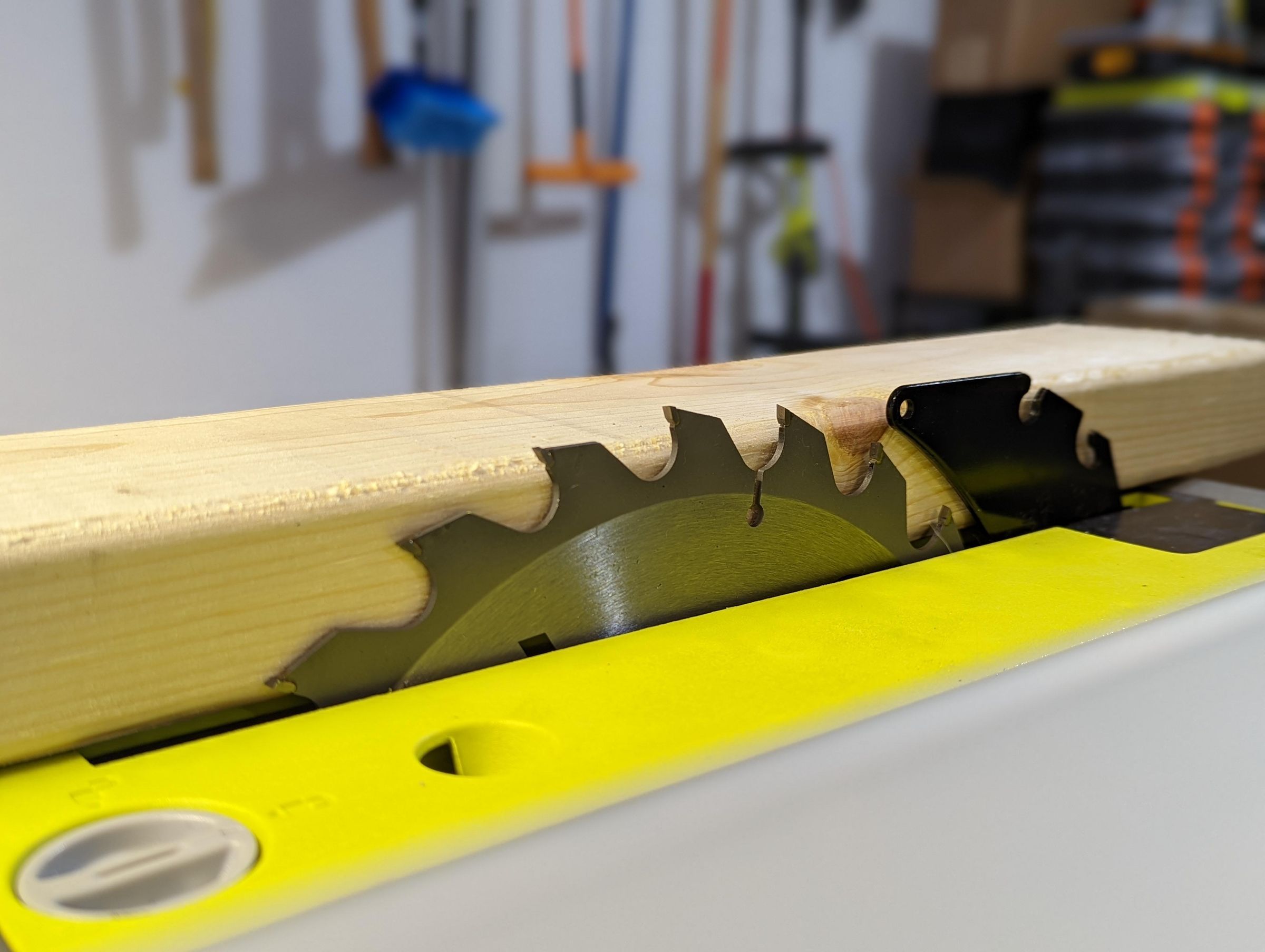 Make a Canvas Art Frame From a Single 2x4 : 6 Steps (with Pictures ...