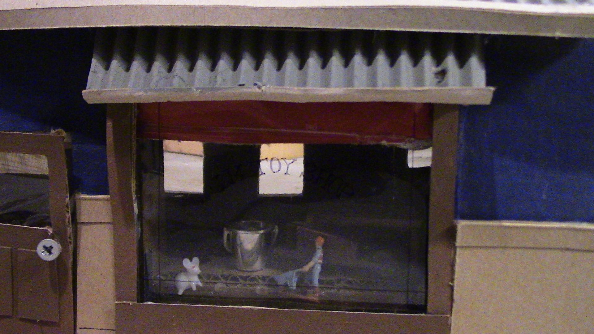 Cardboard Cabin : 8 Steps - Instructables