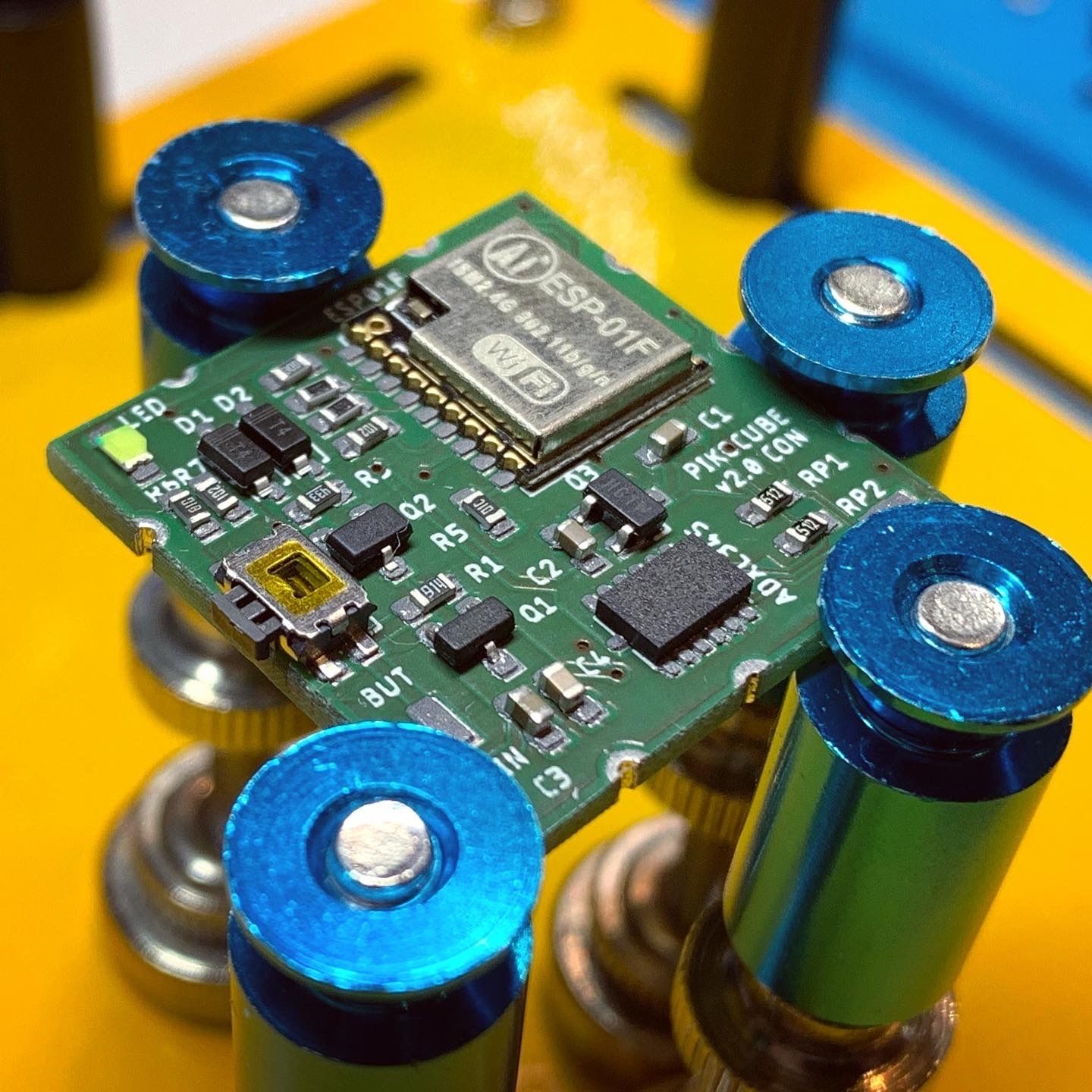 Six Sided PCB LED Dice With WIFI & Gyroscope - PIKOCUBE : 7 Steps (with ...