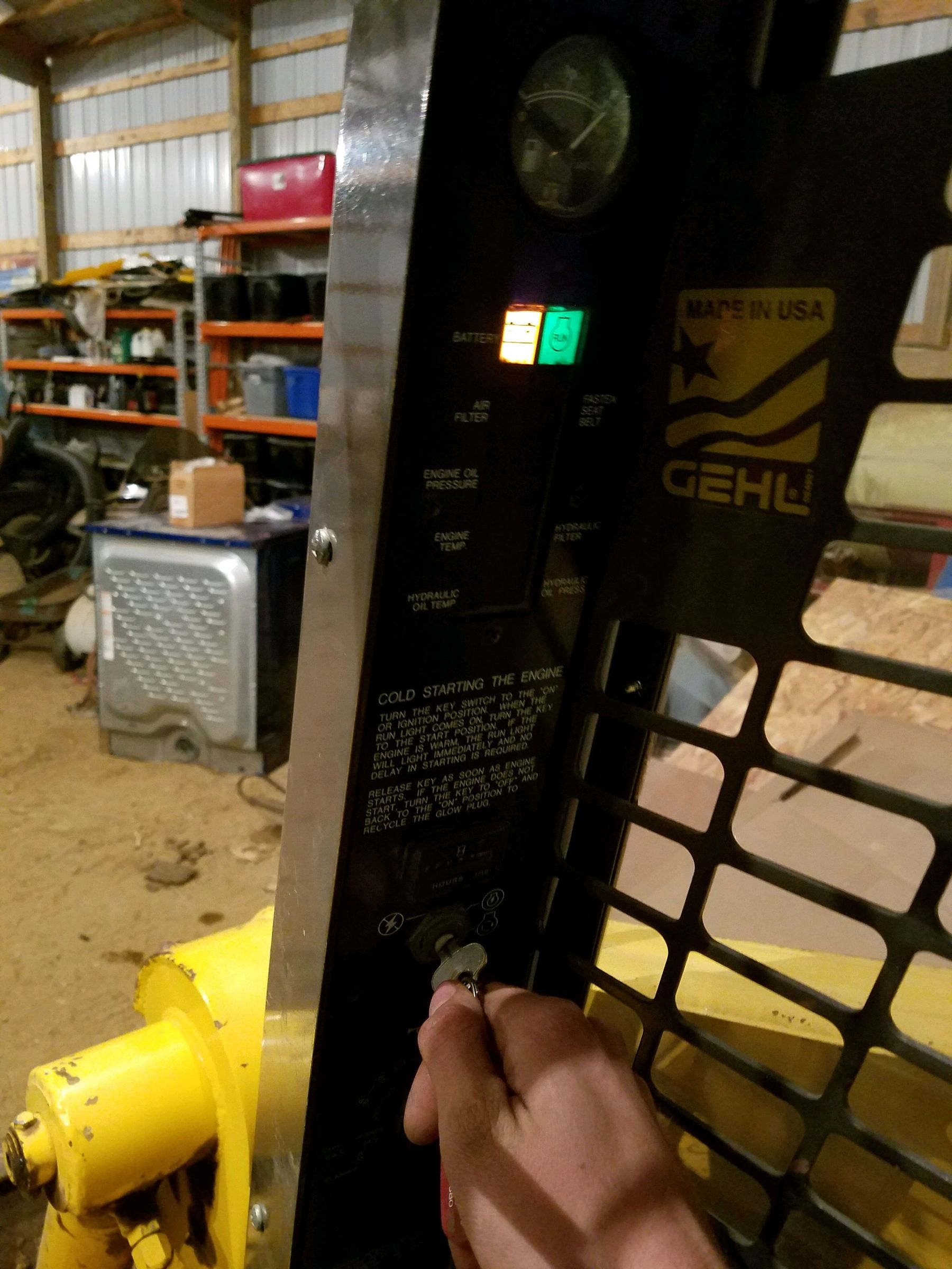 How to Run a Gehl Skid-steer : 6 Steps - Instructables