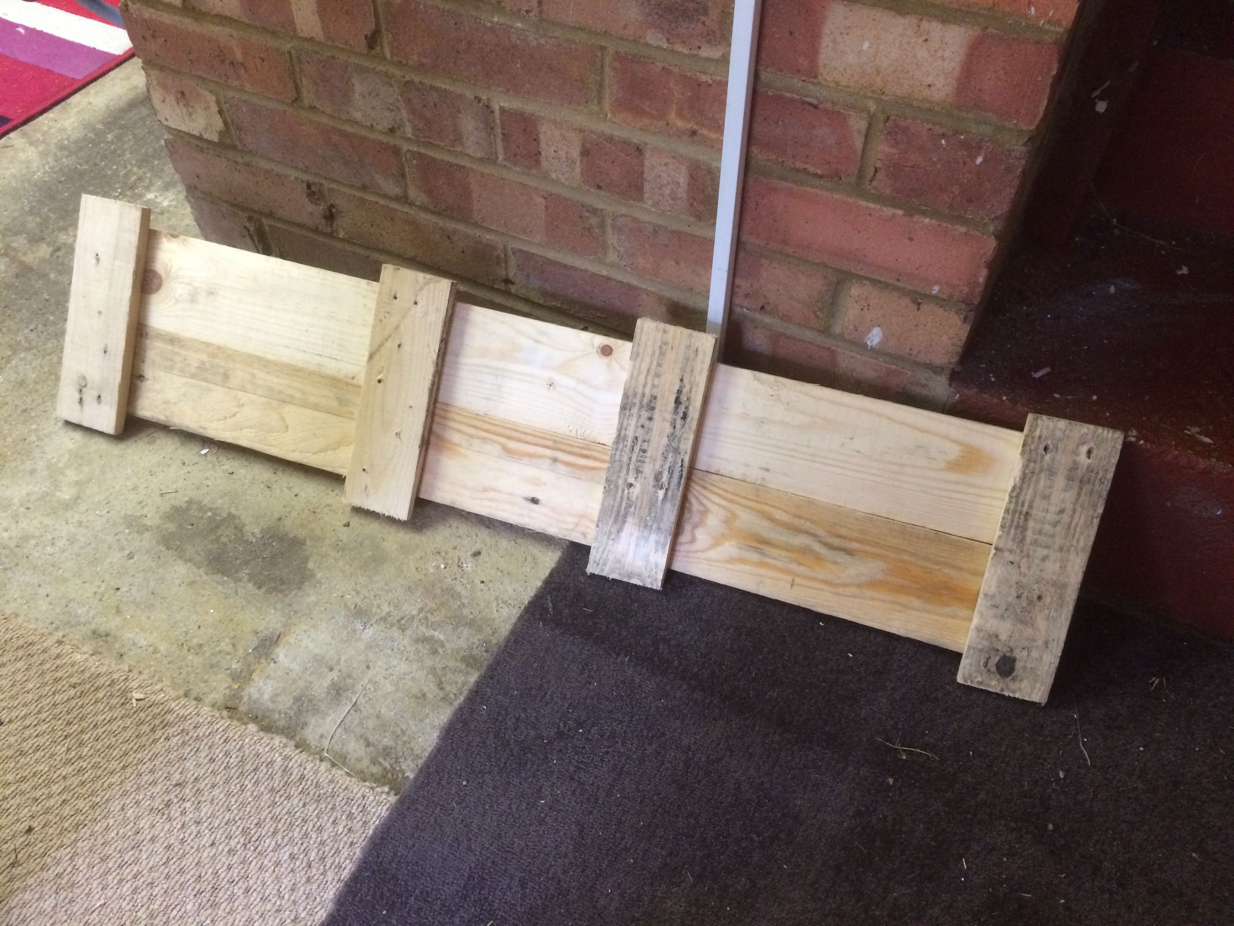 Pallet Herb Trough : 3 Steps (with Pictures) - Instructables