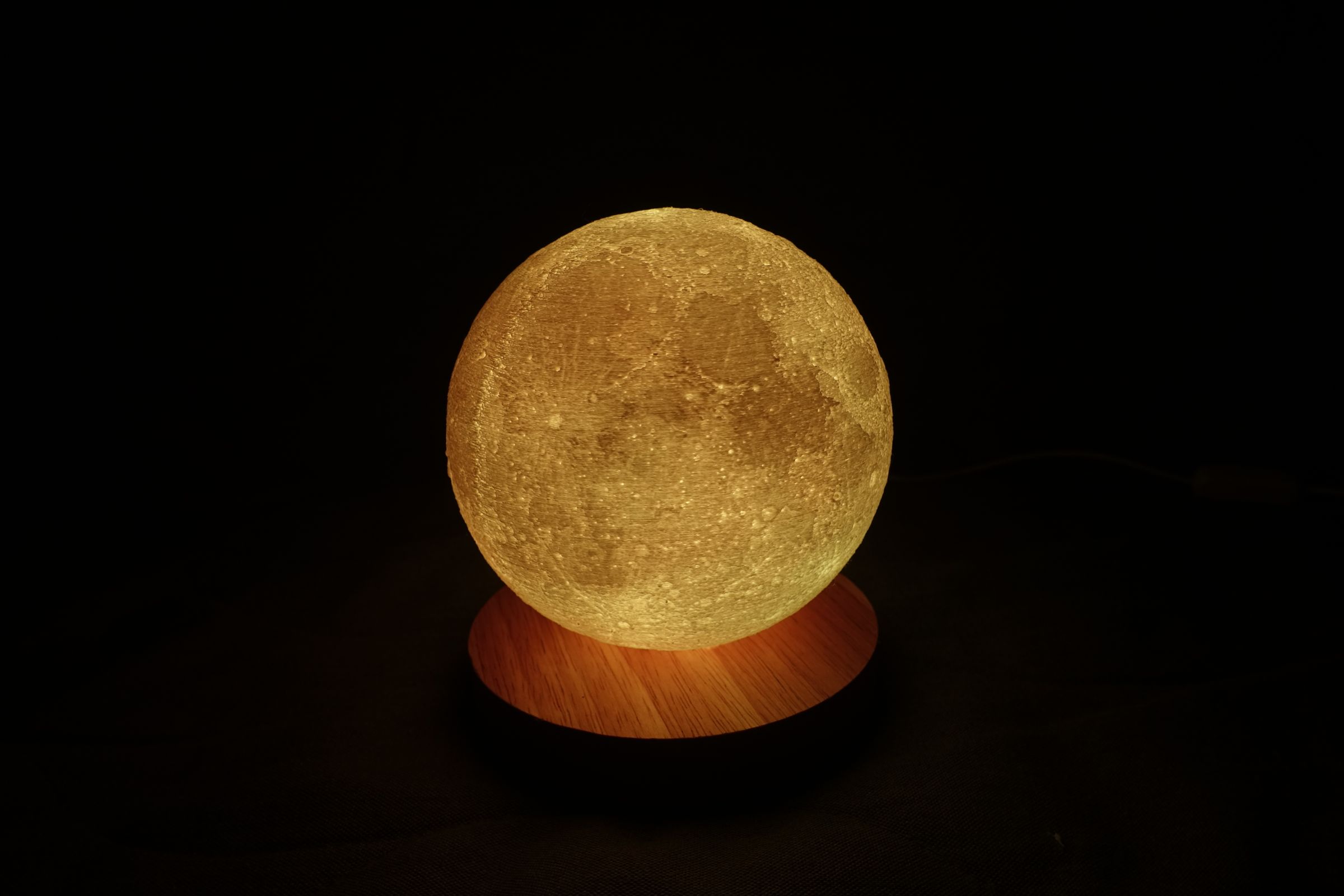 Progressive Detail Moon Lamp : 23 Steps (with Pictures) - Instructables
